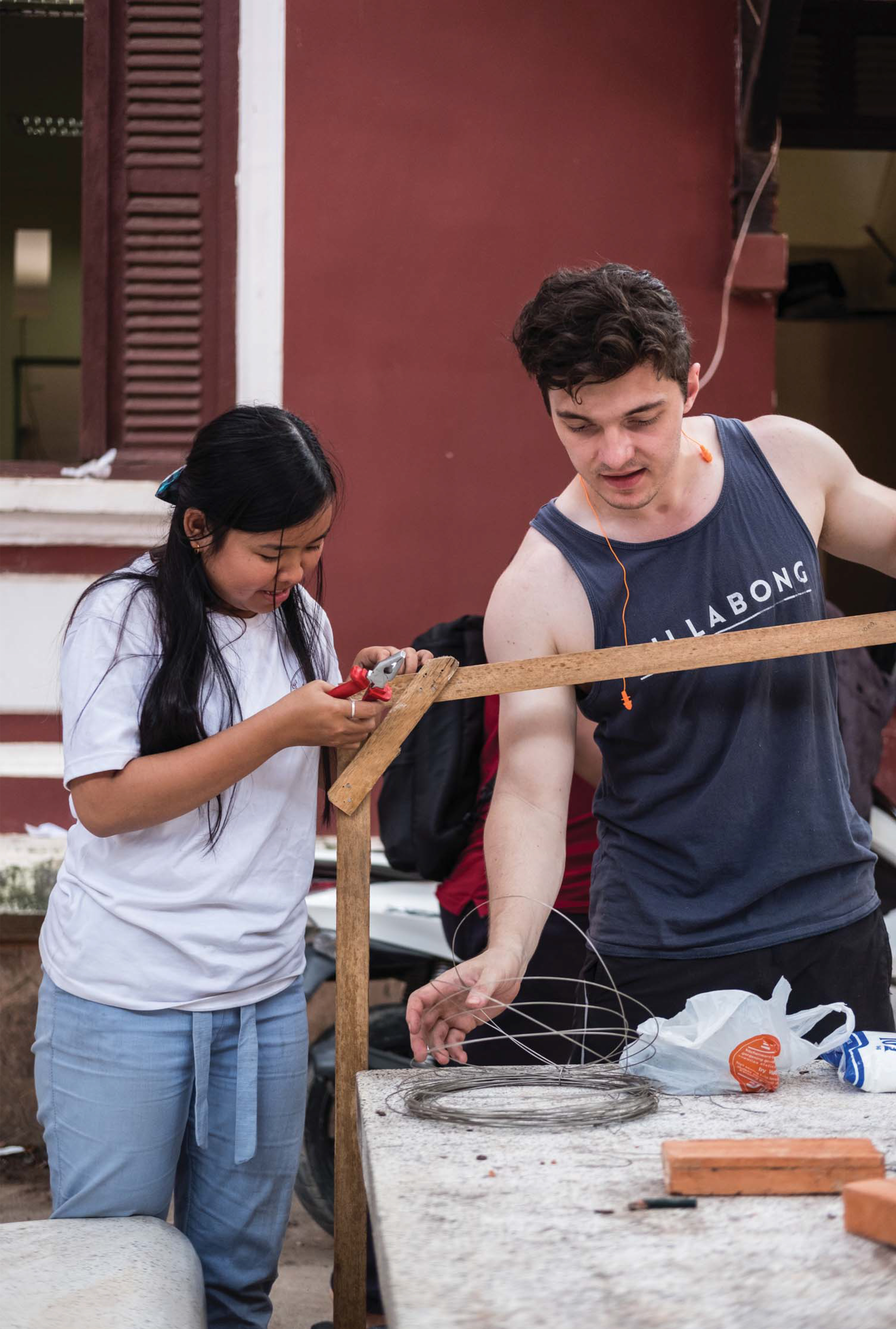 The Mobile Lotus Workshop by WY-TO - Architizer