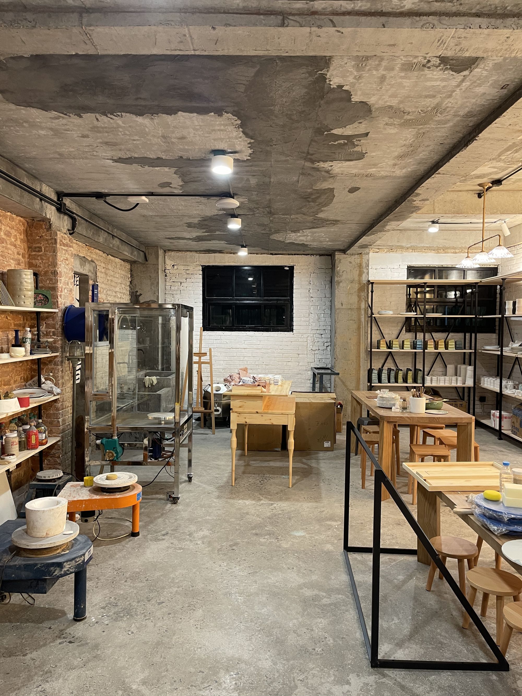 Multifunctional Gym & Ceramic Expert Workshop in Rural Future Community ...