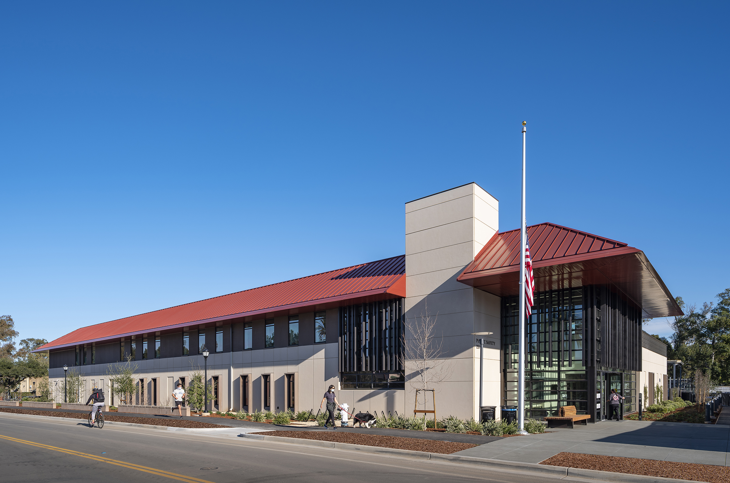 Stanford University Public Safety Building by RossDrulisCusenbery ...