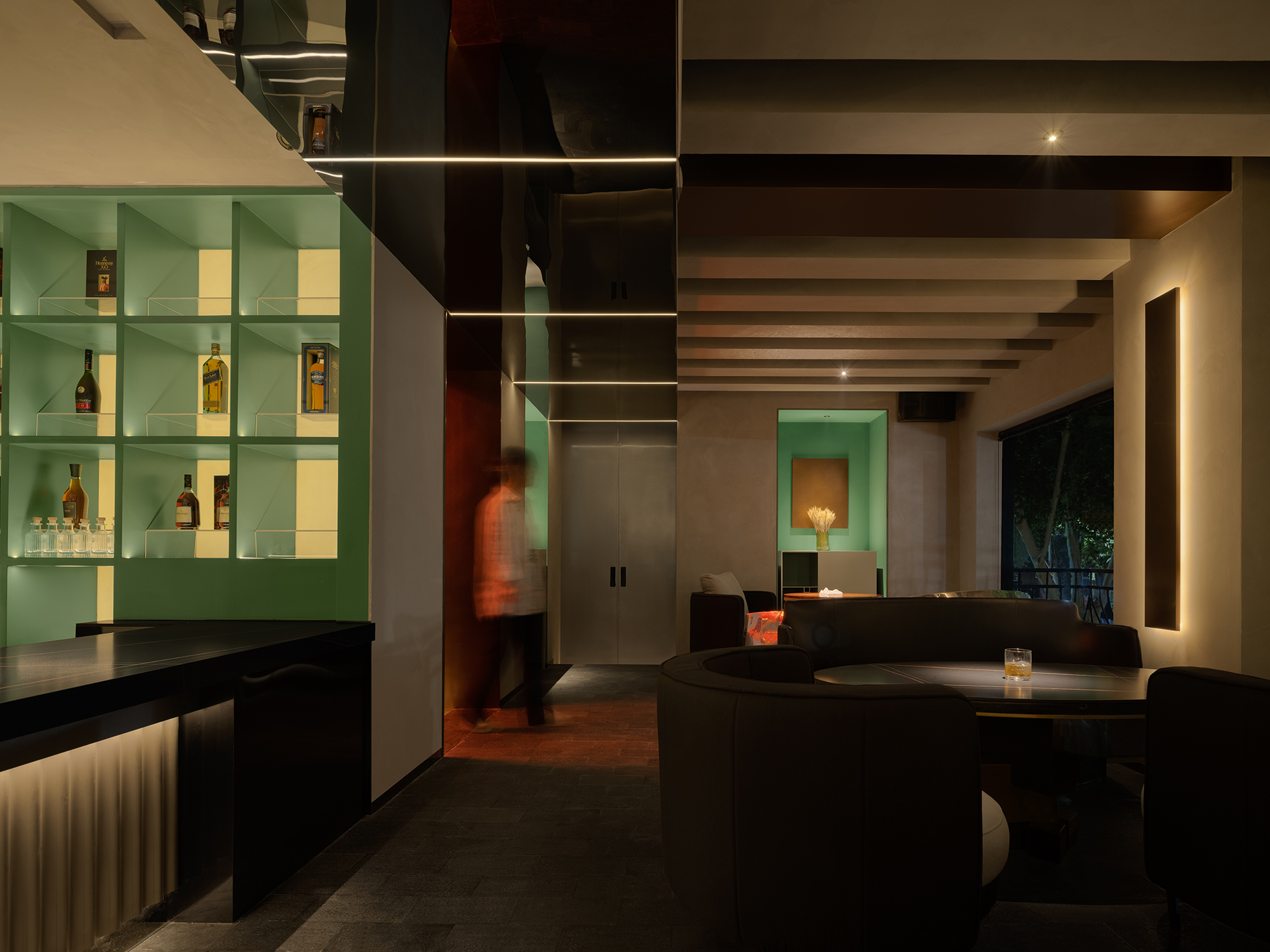 Wake Bar by SALONE DEL SALON by SALONE DEL SALON - Architizer