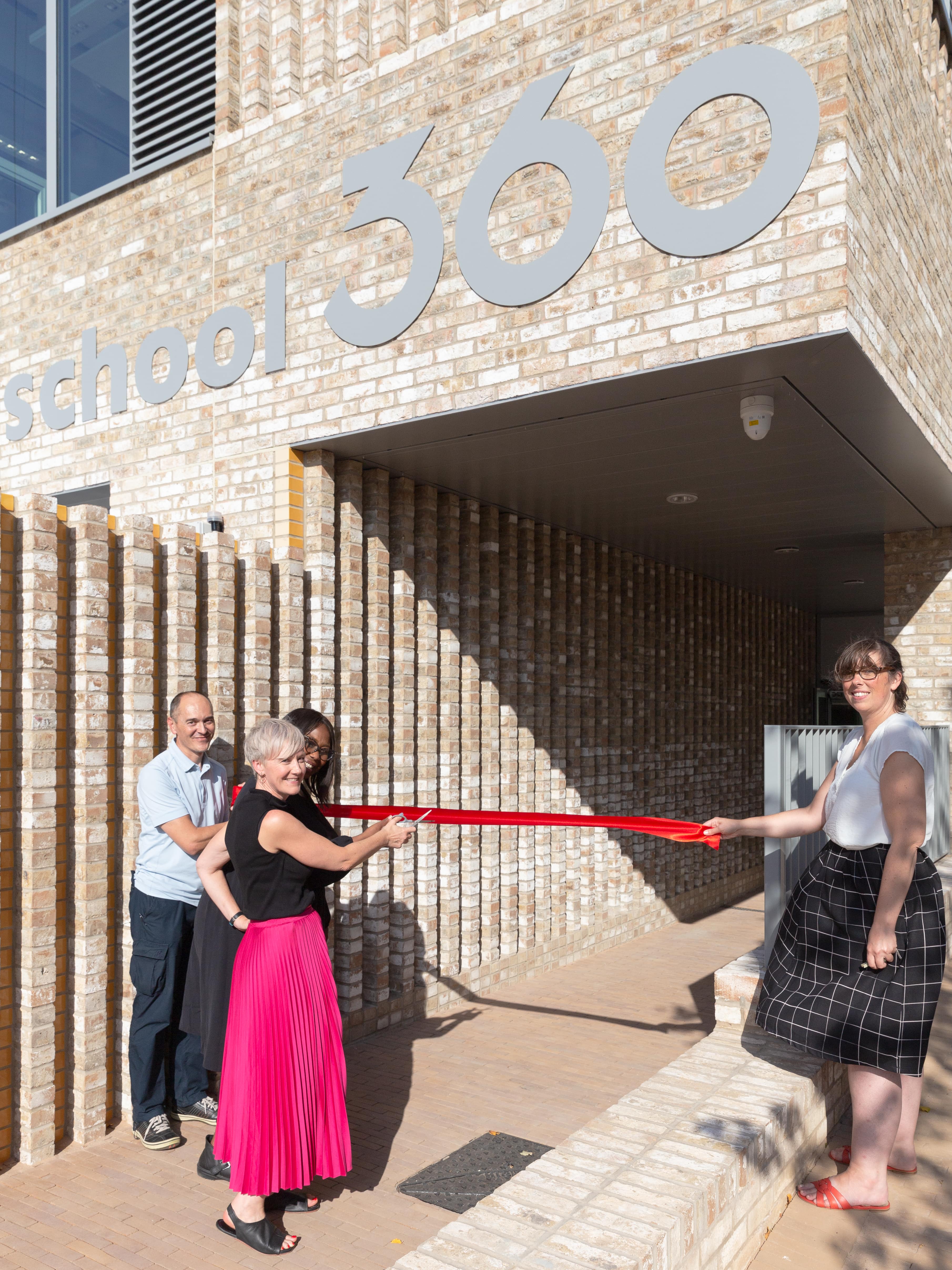 School 360 by Chromaphotography - Architizer