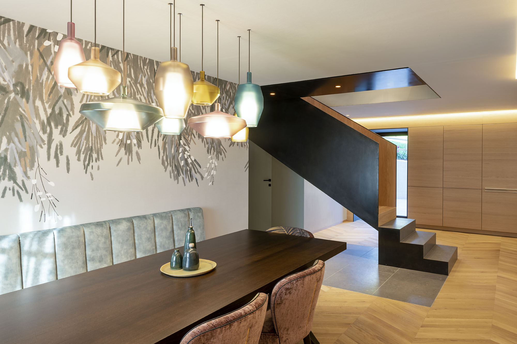 House K2: Inside the traditions, under a monumental roof by monovolume ...