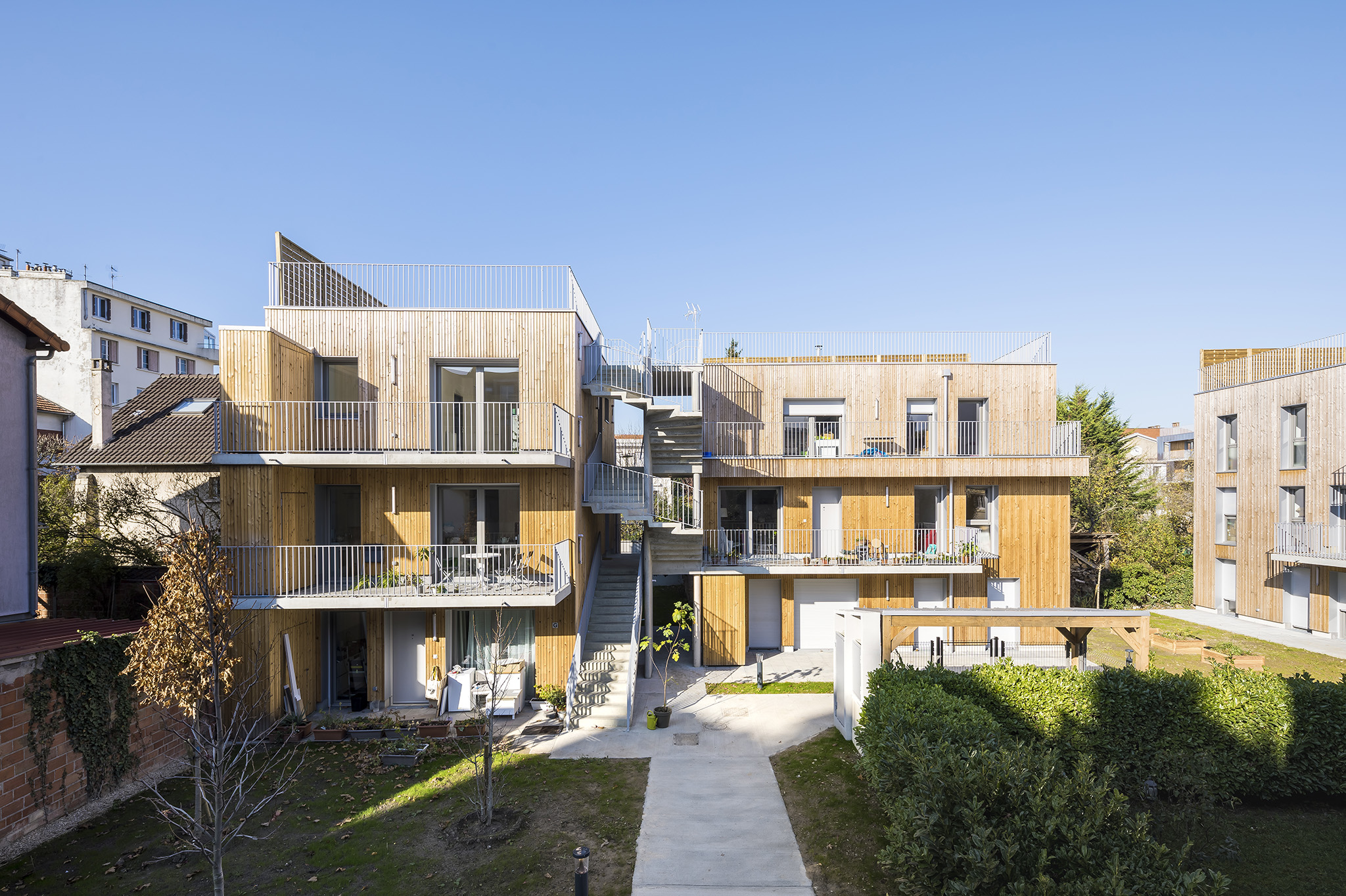 Anthracite dwellings by archi5 - Architizer