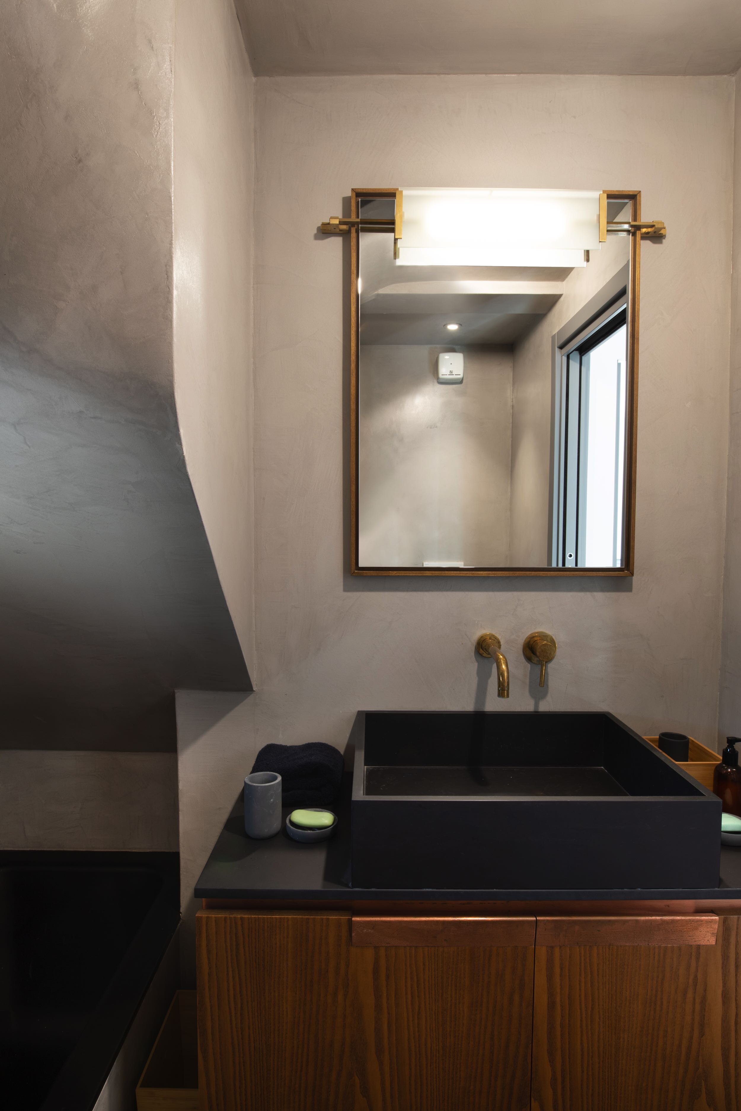 Trasimeno House by STUDIO PONSI - Architizer