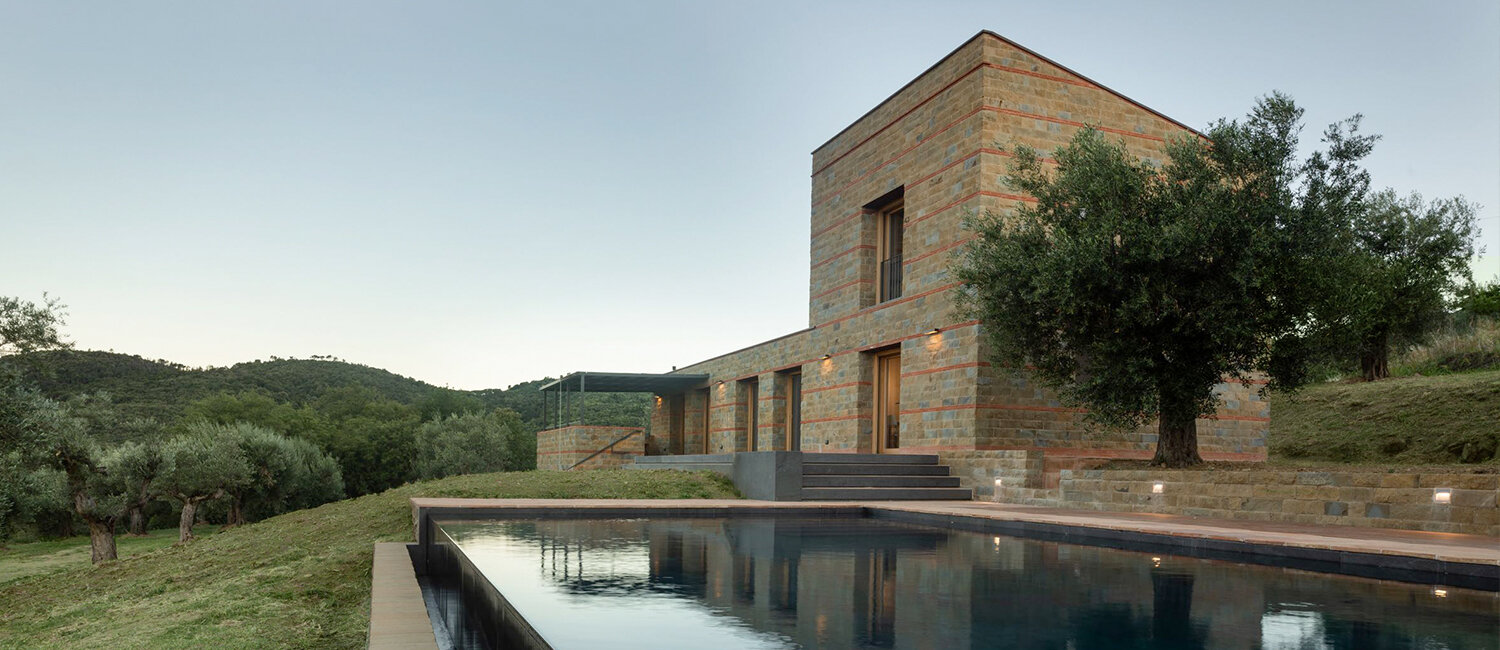 Trasimeno House by STUDIO PONSI - Architizer