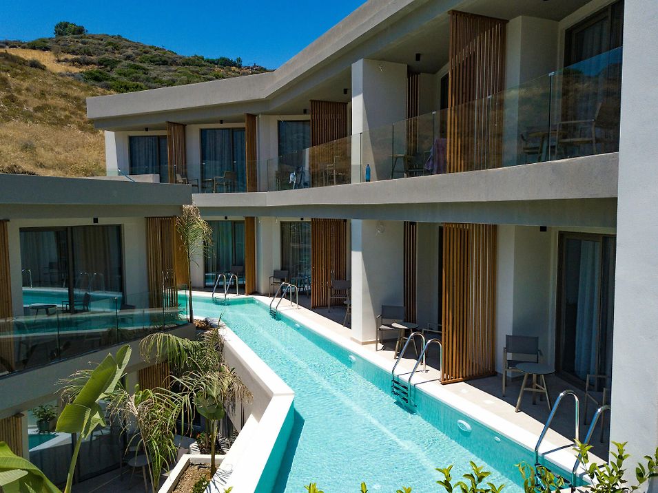 Hotel renovation & new wing extension by darc architecture & interior ...