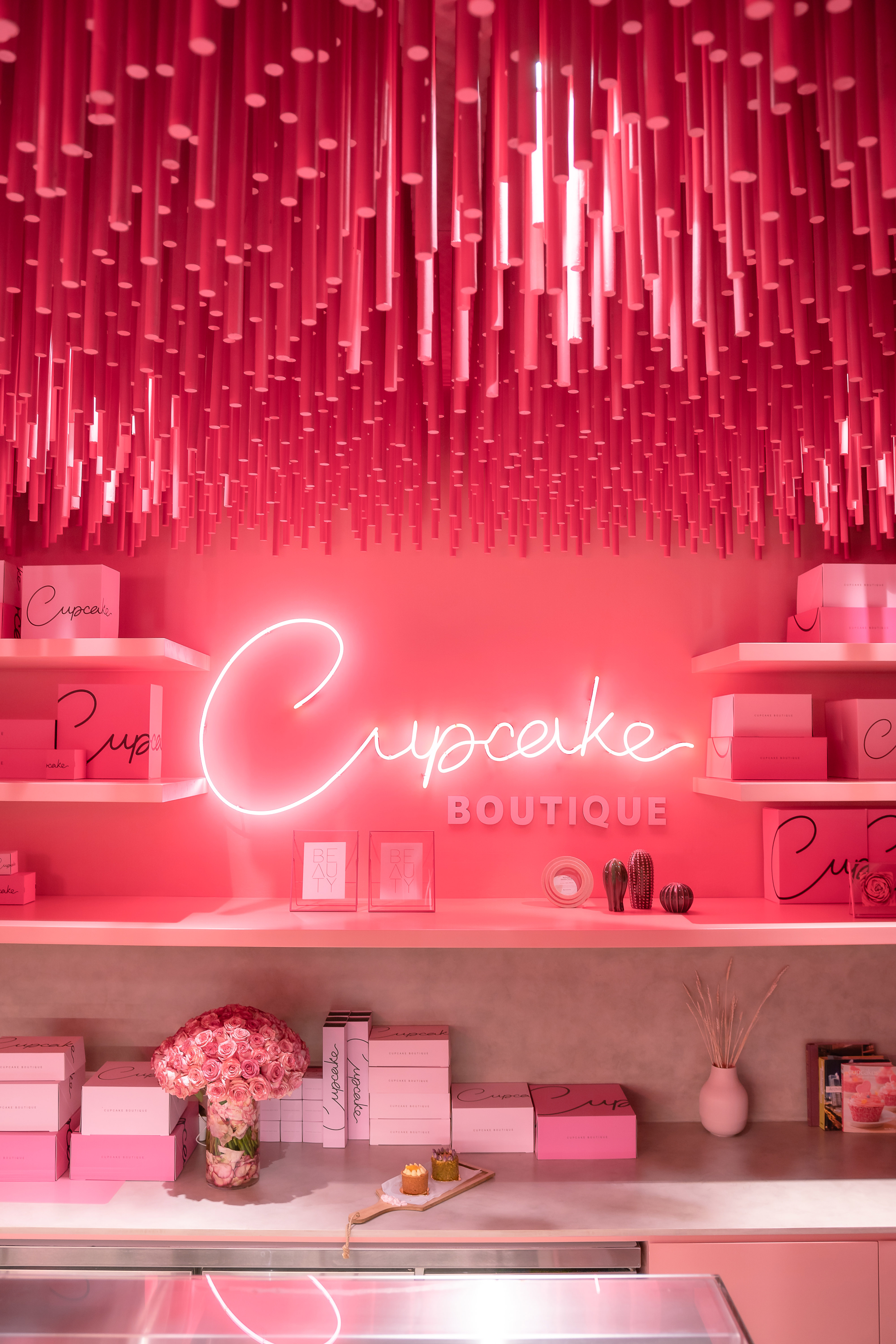Cupcake Boutique by Qreative Design - Architizer