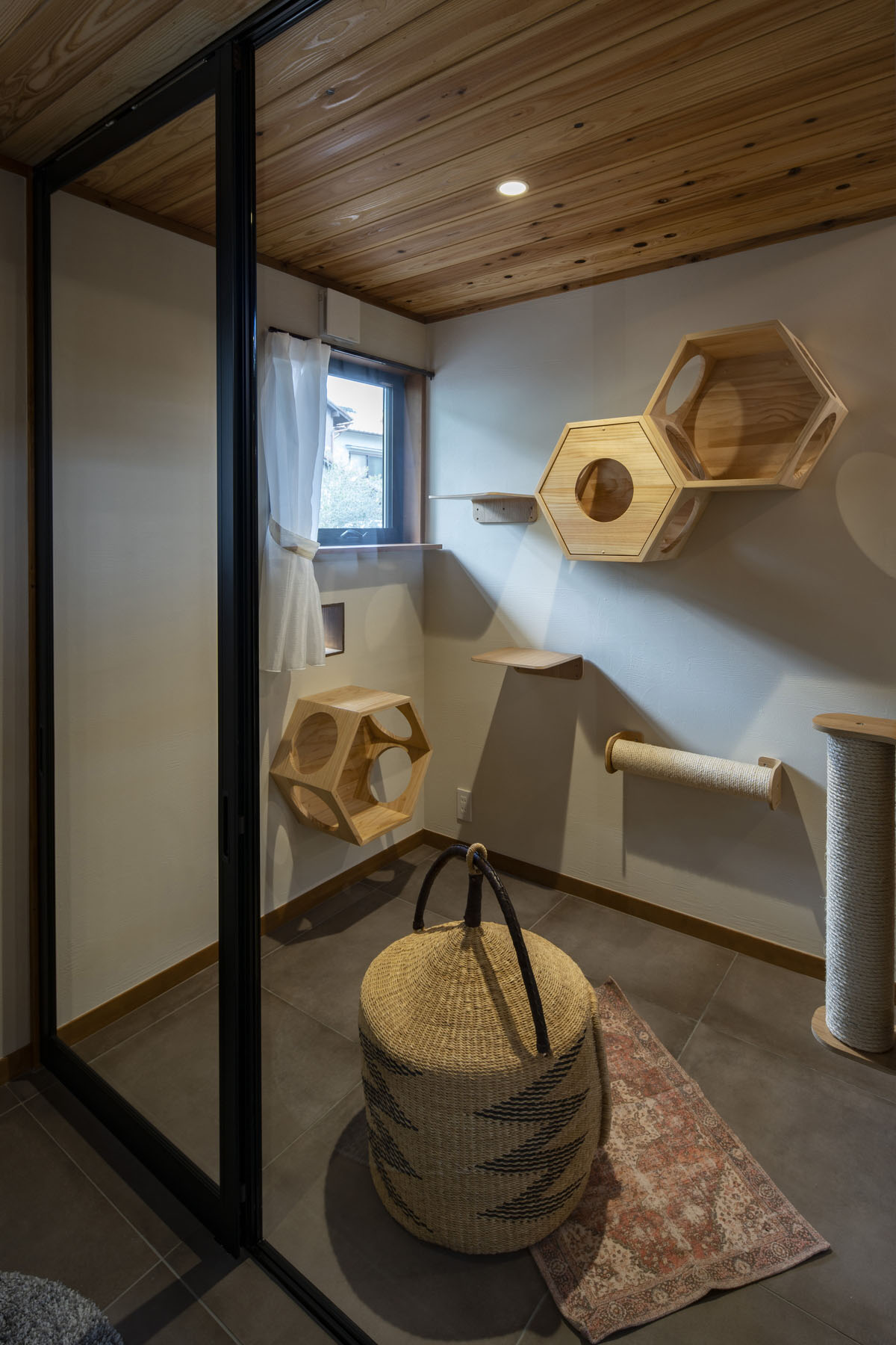 House in Kitamachi by YYAA | Yoshihiro Yamamoto & Associates ...