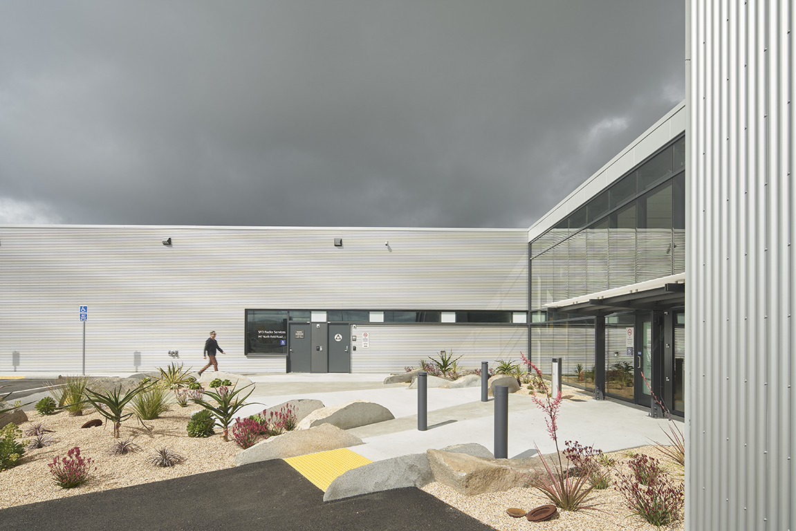 SFO Ground Transportation Unit by MWA Architects - Architizer