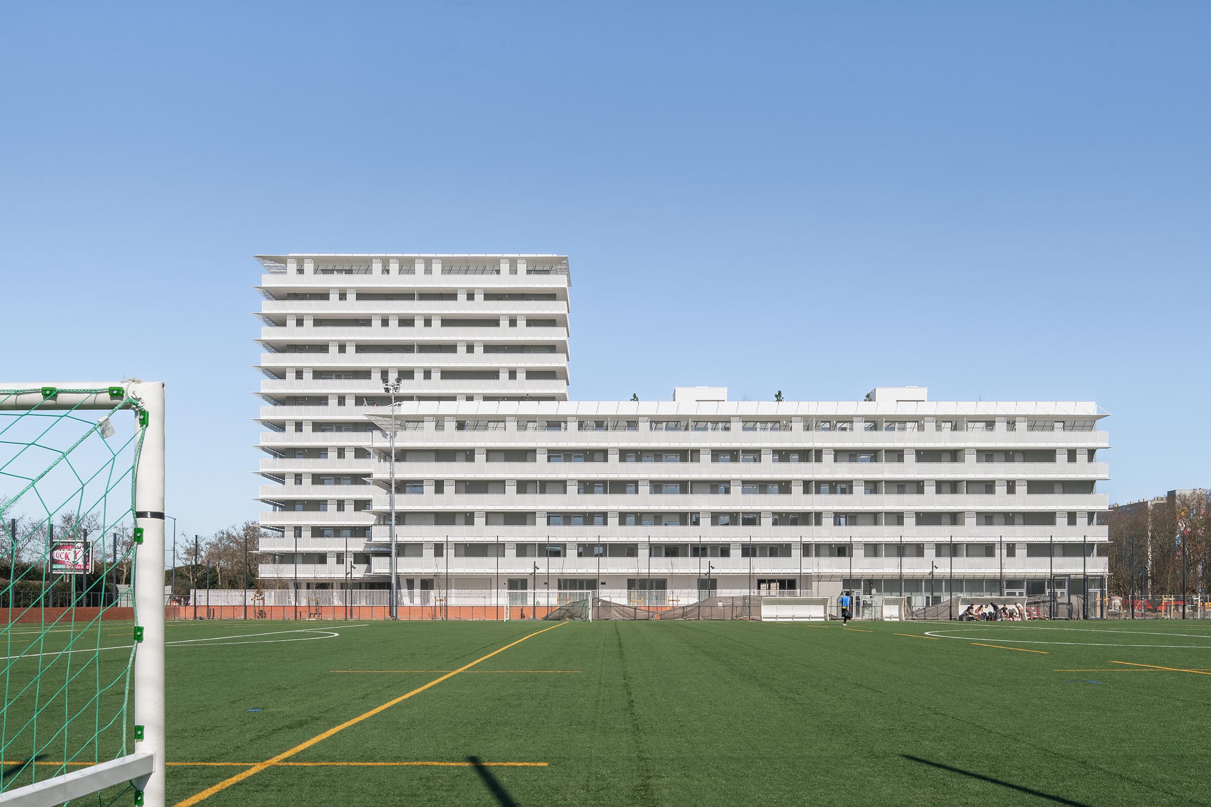 Empalot district - lot MG3 Toulouse, France by CoBe Architecture ...