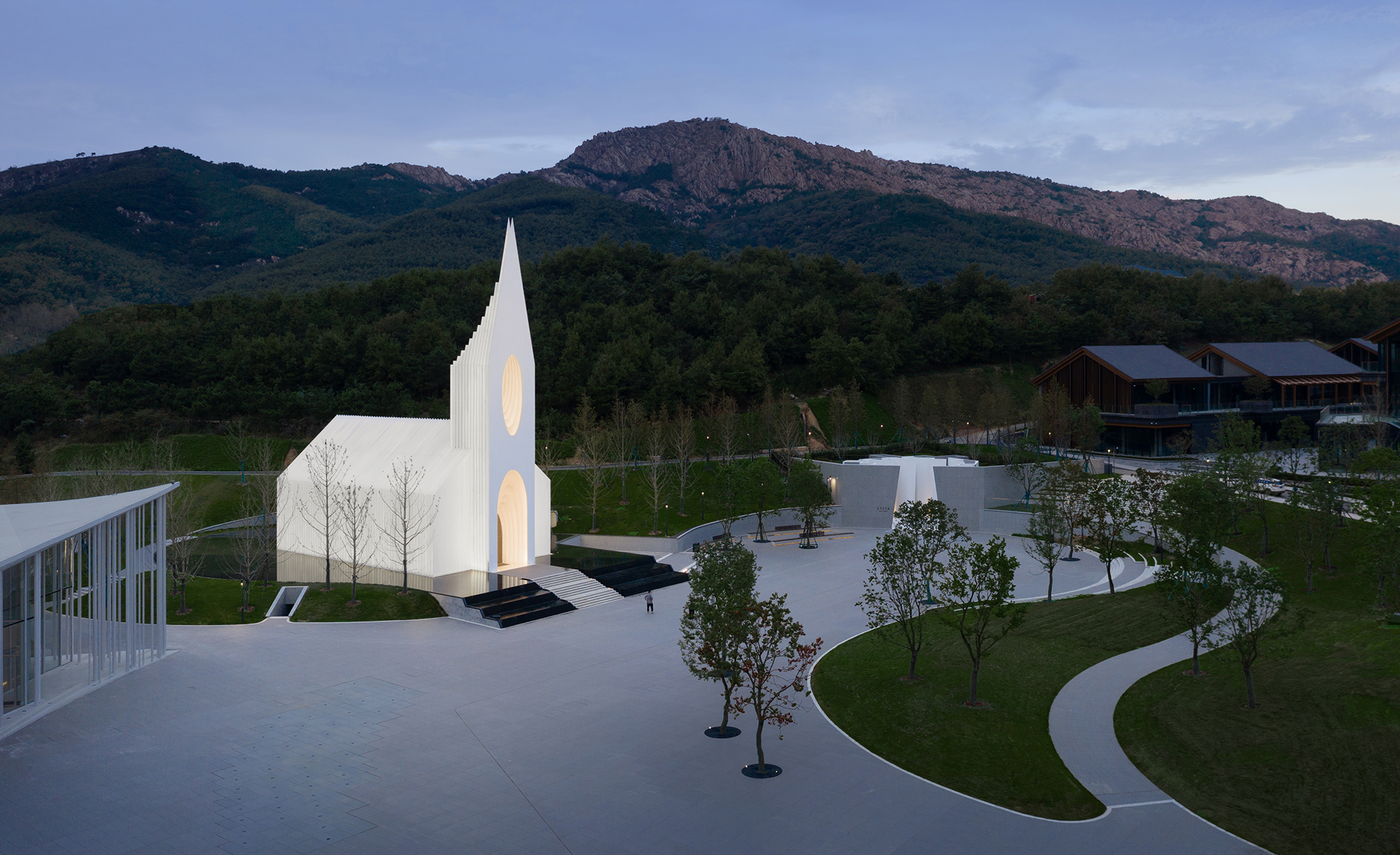 Chamber Chapel by Puri Lighting Design - Architizer