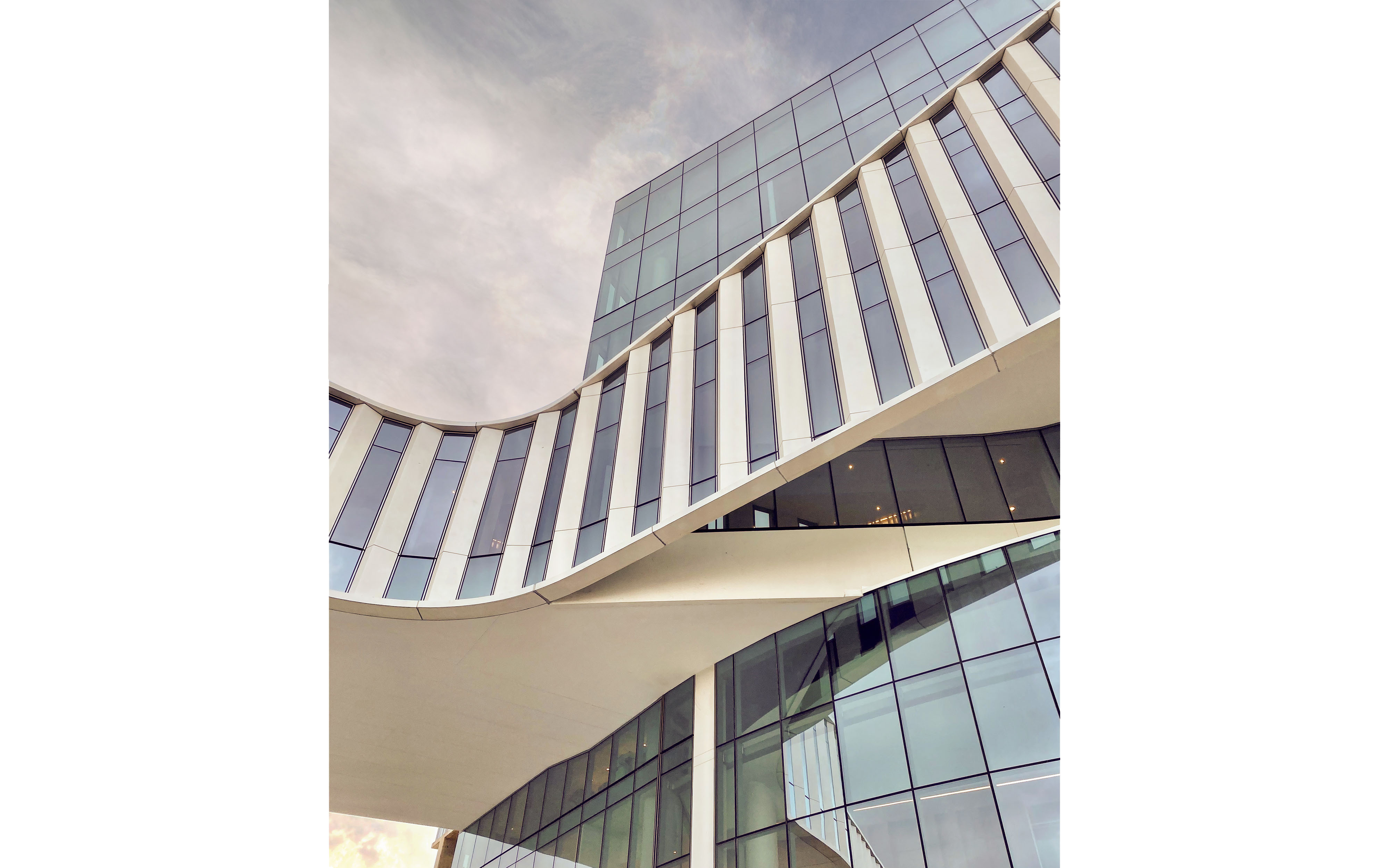 Jackson West Medical Center Doral Campus by Perkins&Will - Architizer