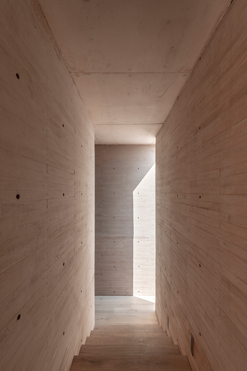 Casa Moya by GOMA Taller de Arquitectura - Architizer