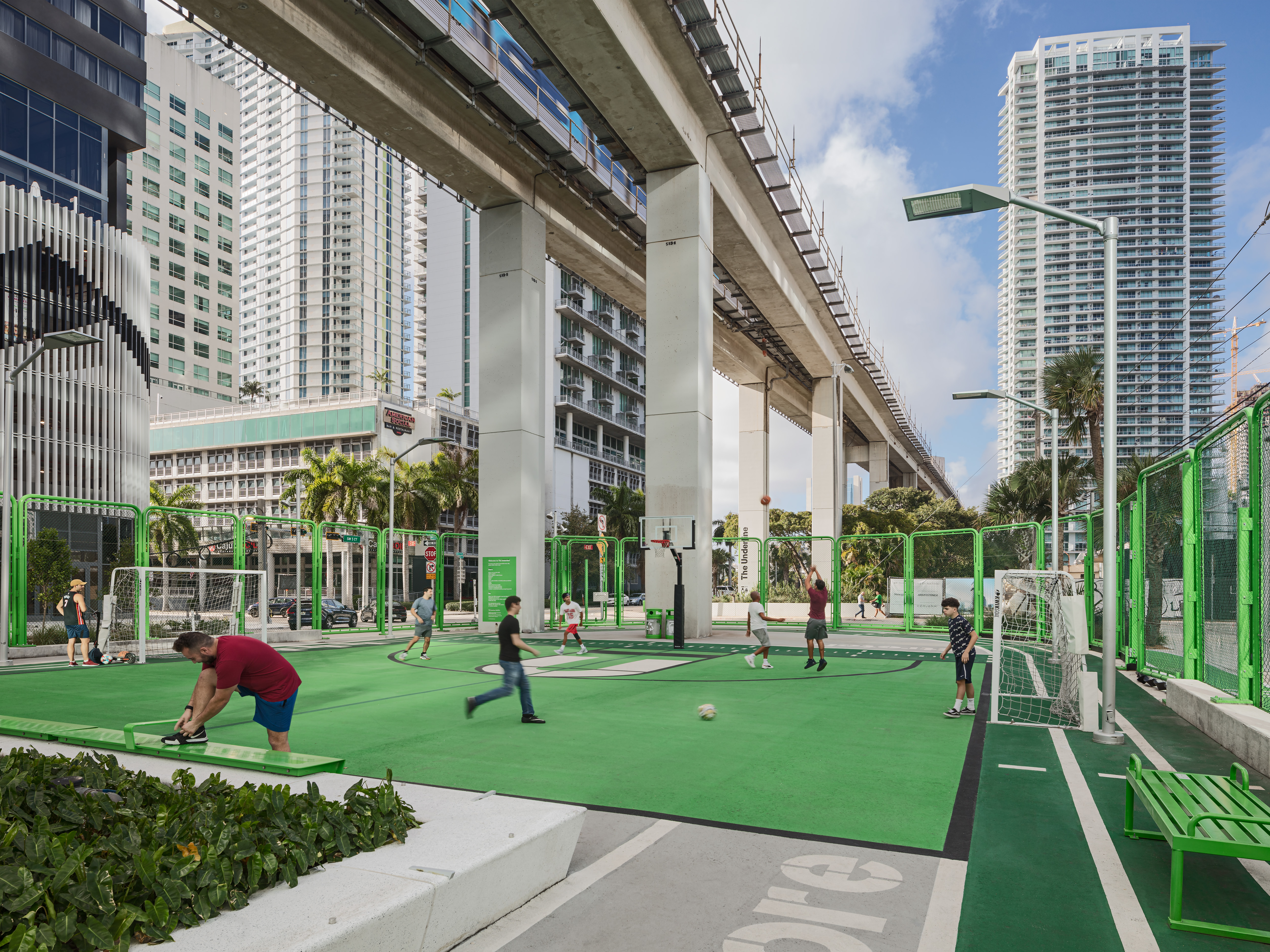The Underline's Brickell Backyard by Field Operations - Architizer