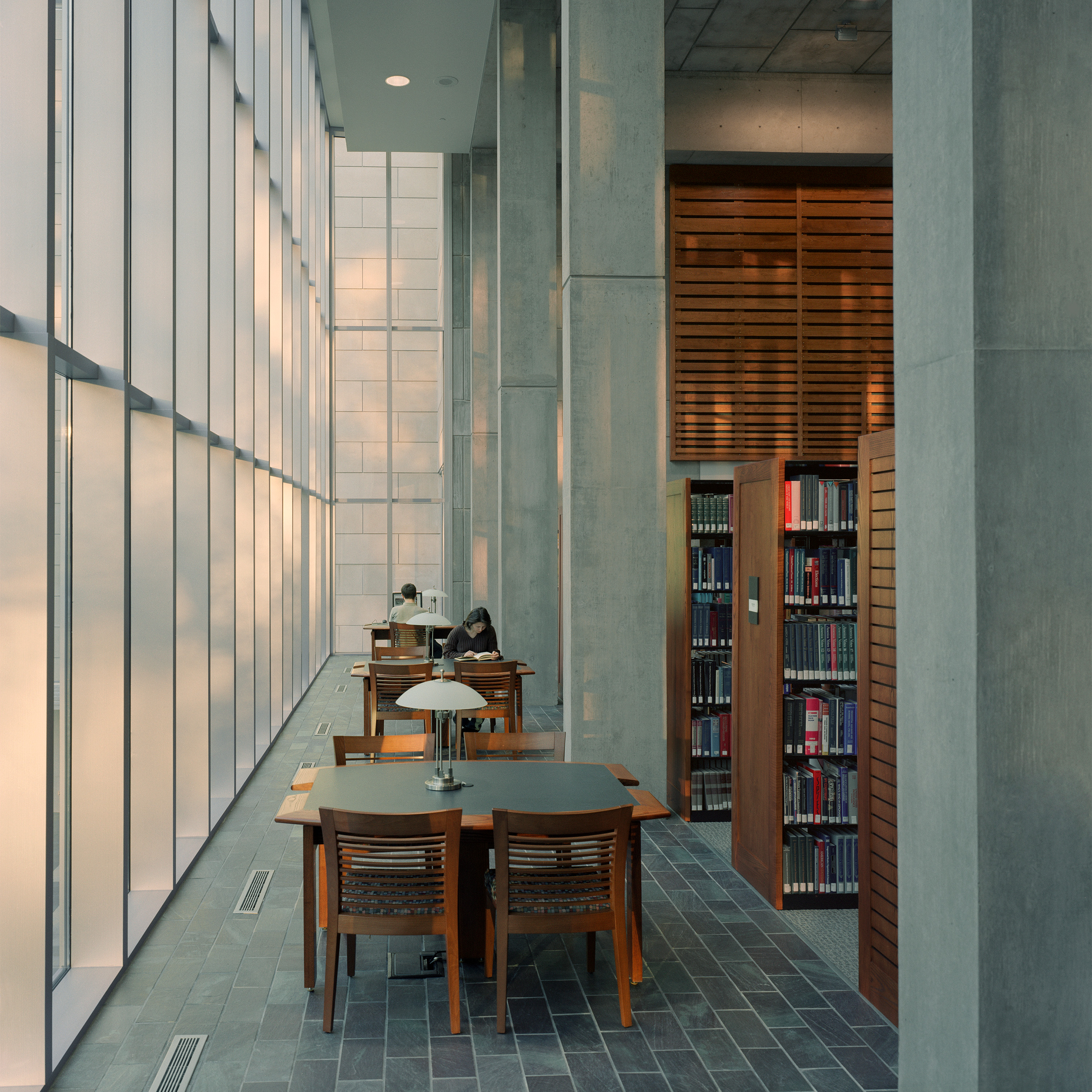 Mississippi Library Commission Headquarters by Duvall Decker - Architizer