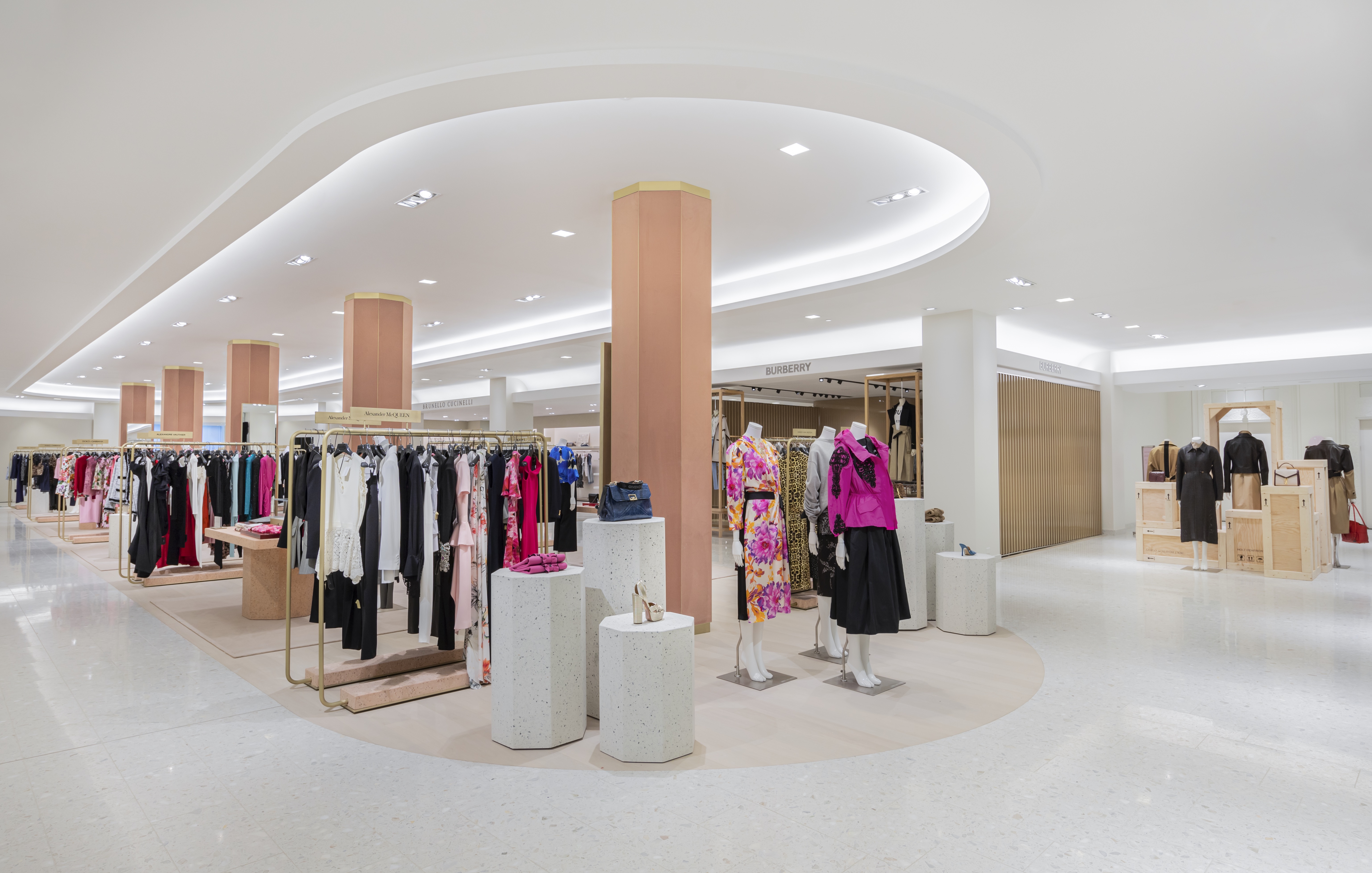 20 years of Storytelling Through Architecture and Design in the Fashion ...