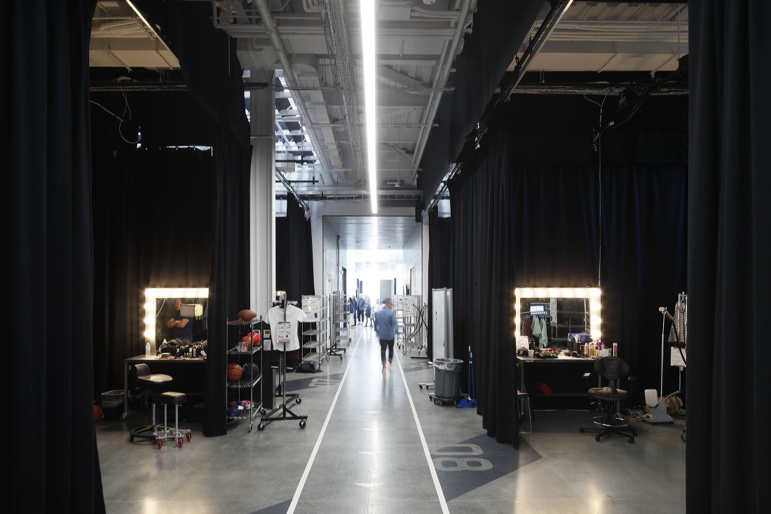 Nike Icon Studios LA by Lorcan O'Herlihy Architects [LOHA] - Architizer