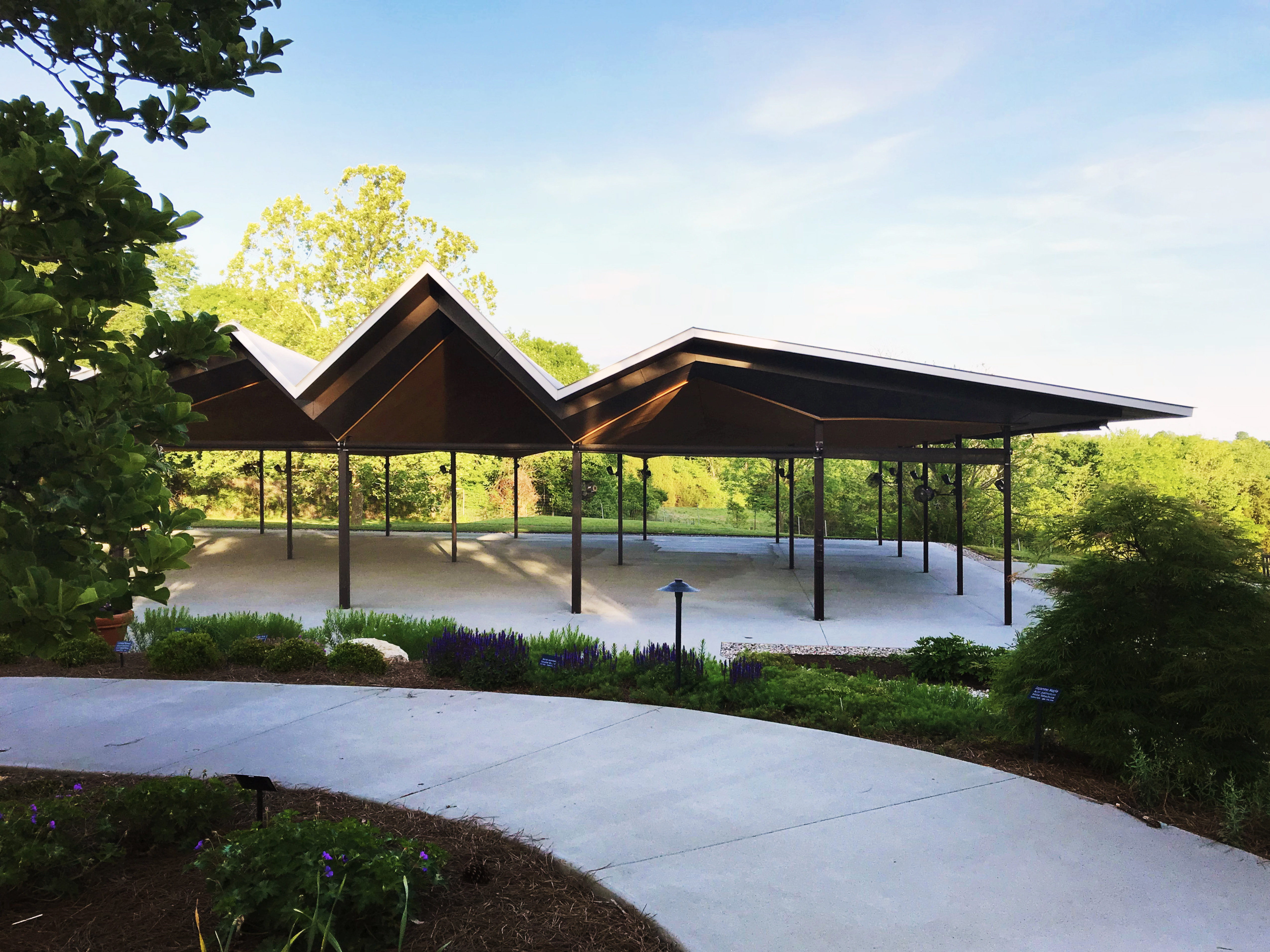 Mason Lane Farm Operations Facility by de Leon & Primmer Architecture ...