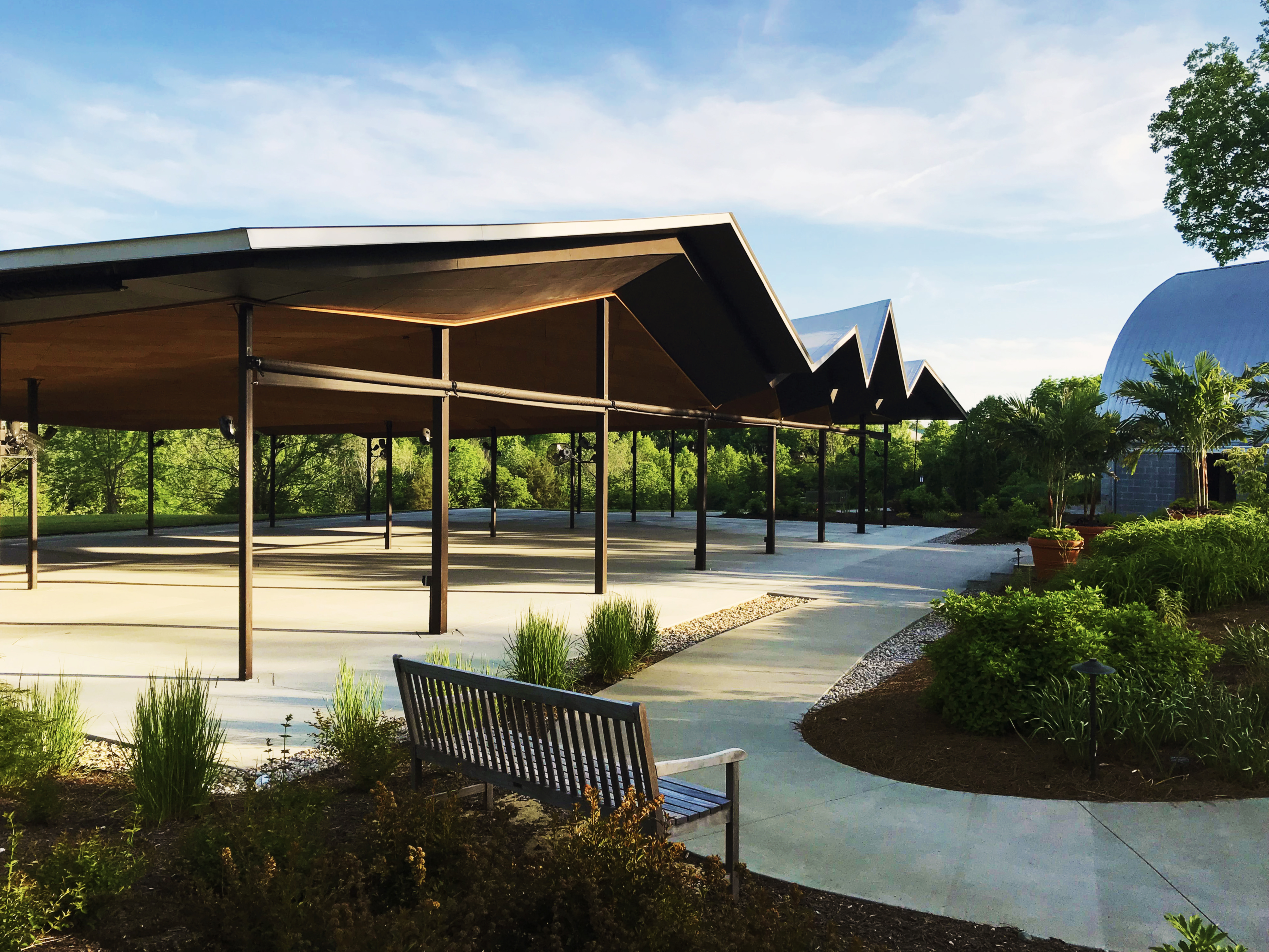 Yew Dell Botanical Gardens: Mary F. Rounsavall Pavilion by de Leon ...