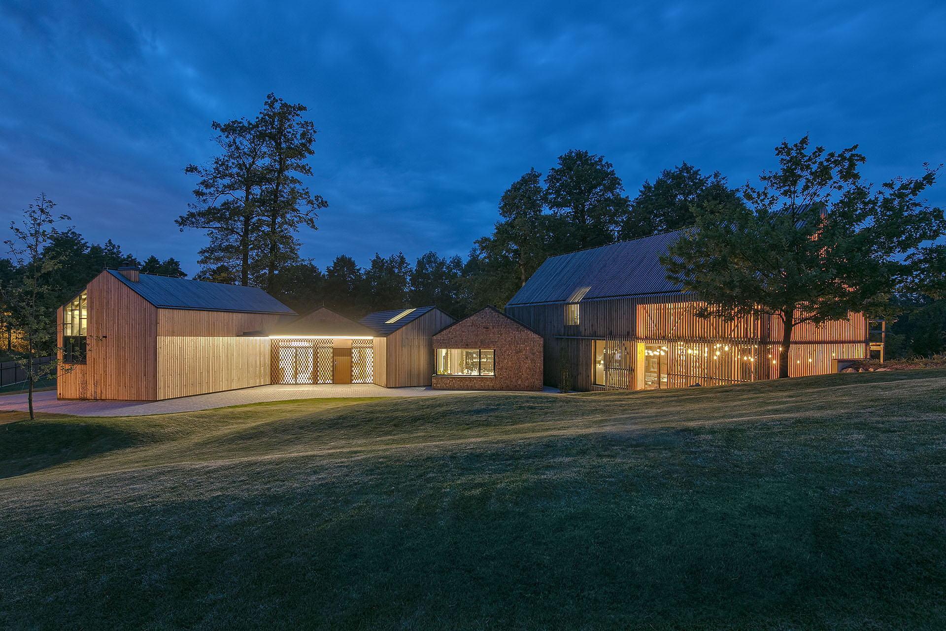 The Polish Farmhouse by BXB studio Boguslaw Barnas - Architizer