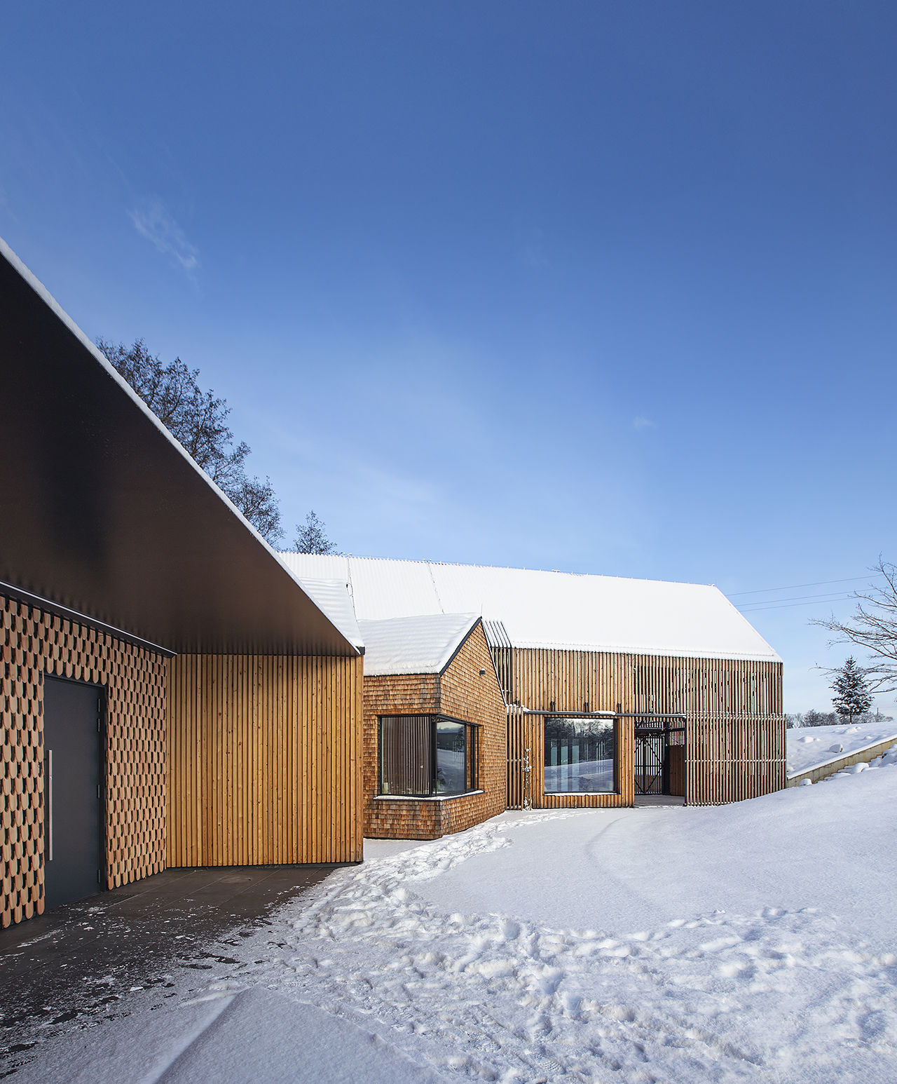 The Farmhouse by BXB studio Boguslaw Barnas - Architizer