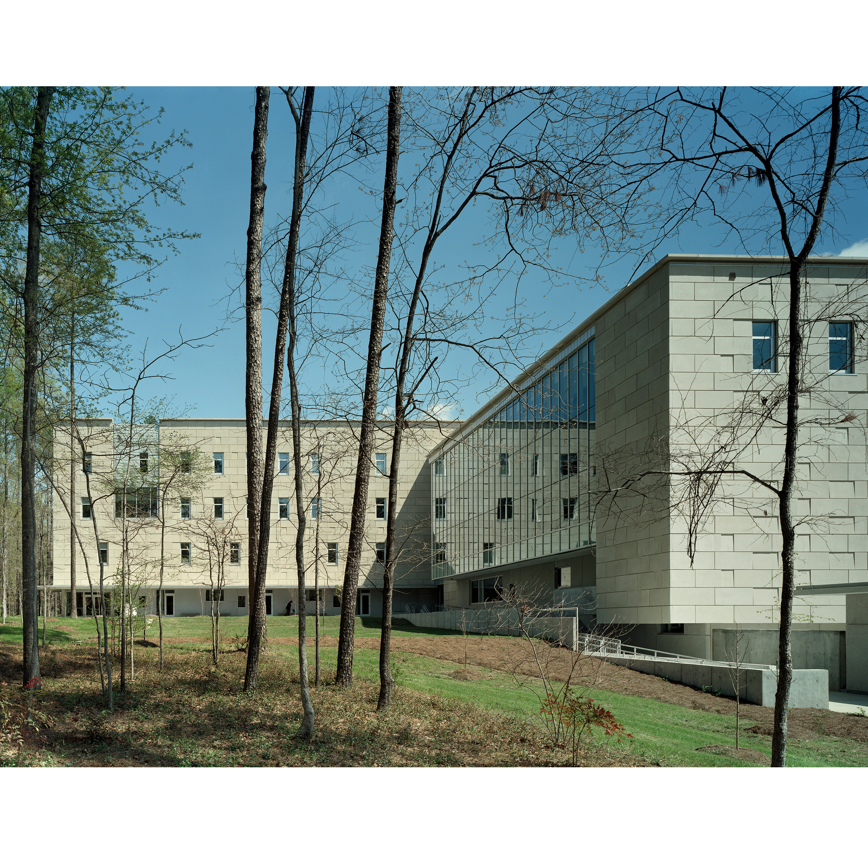 Mississippi Library Commission Headquarters by Duvall Decker - Architizer