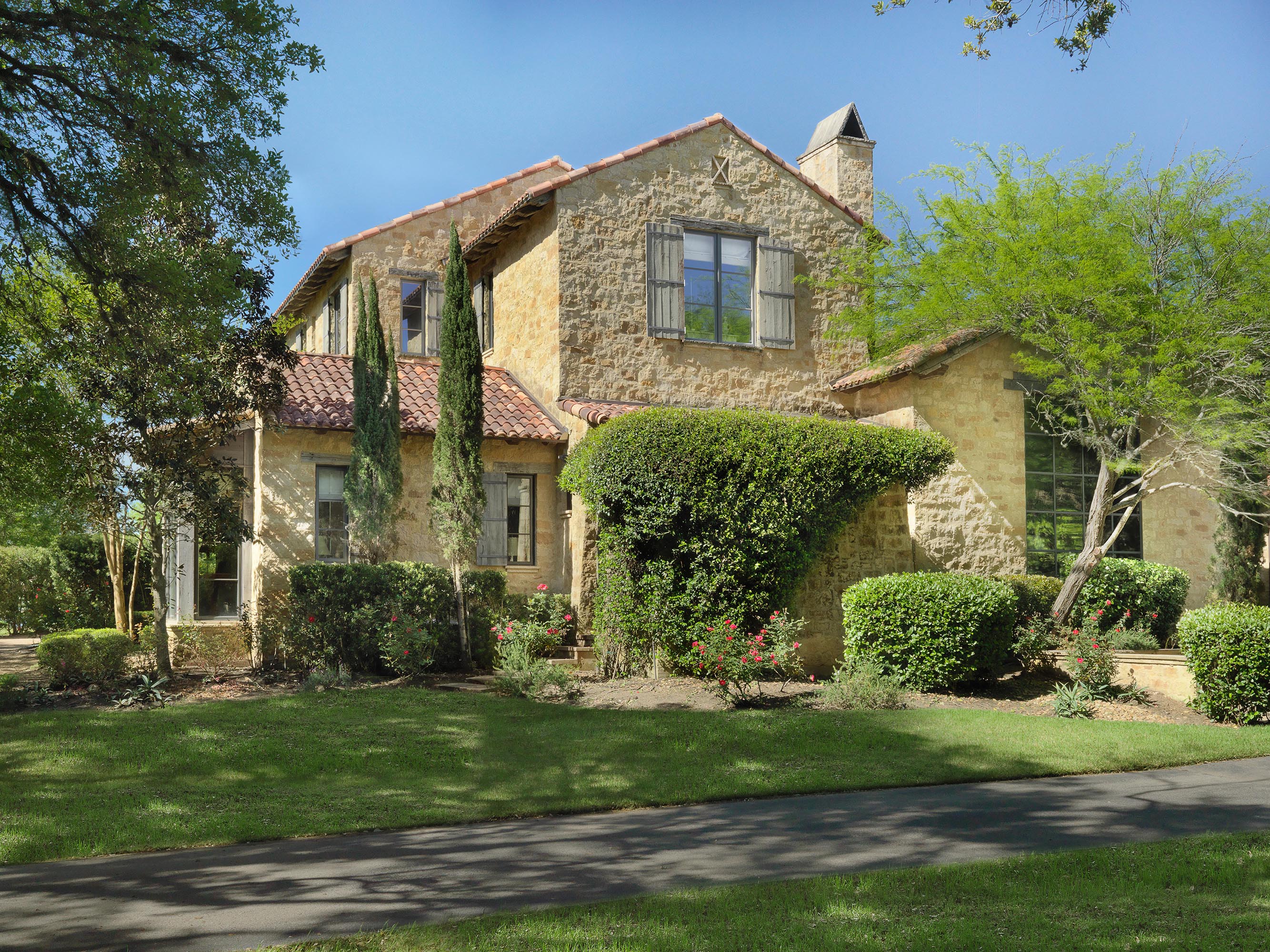 Idea 3473425: Houston Oaks, Legacy Lodge by Ryan Street Architects in ...