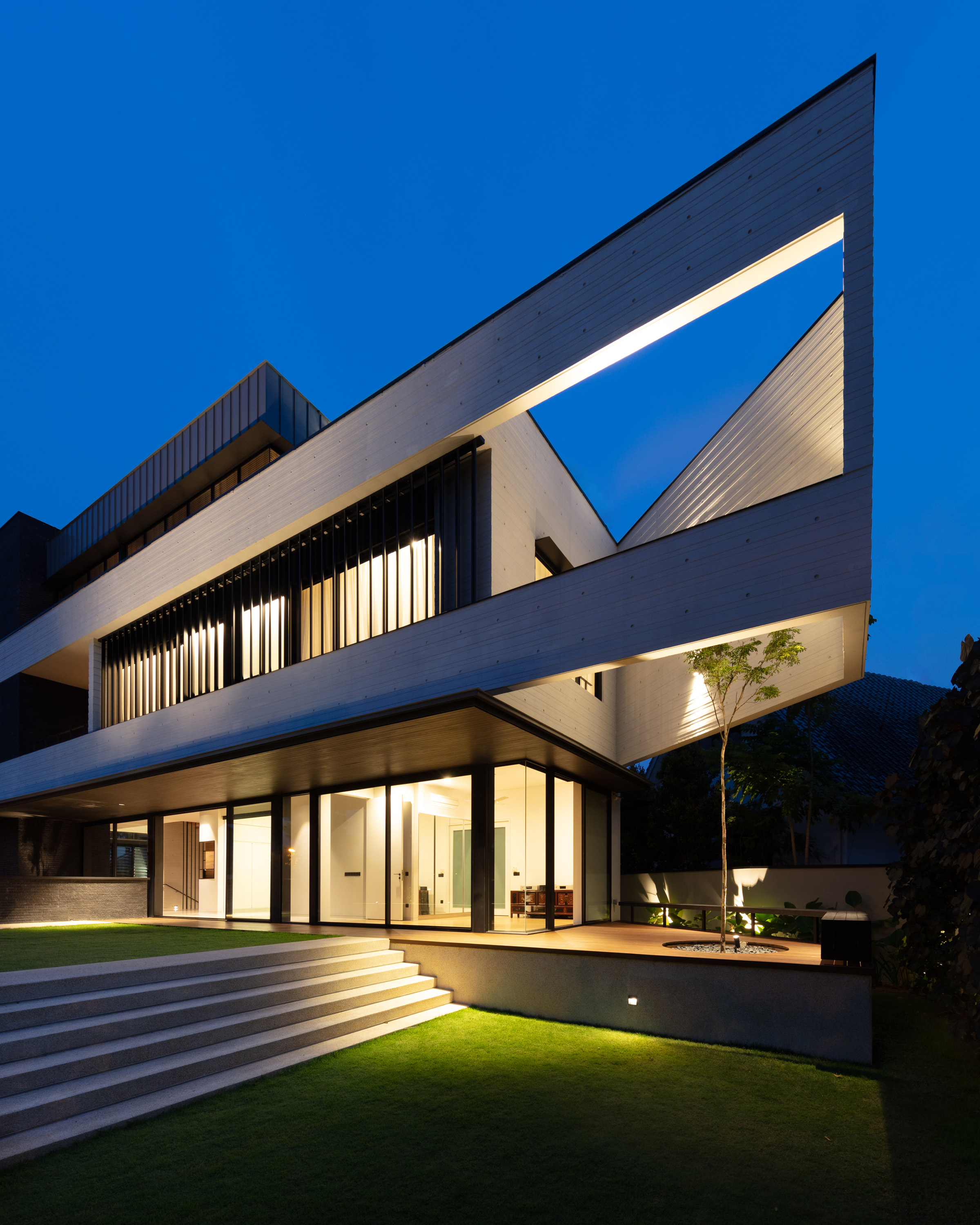 Trio Stack (Project #10) by Studio Wills + Architects - Architizer