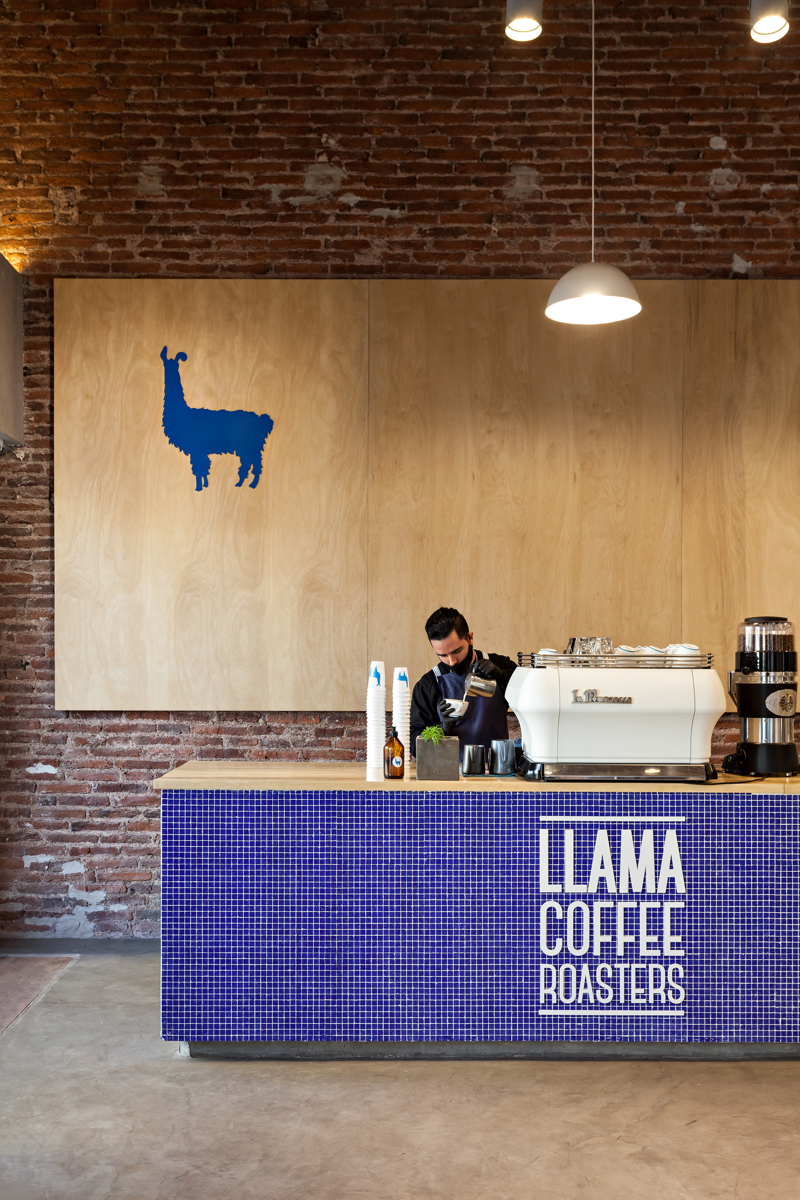 Llama Coffee Roasters by OQOS Arquitectos - Architizer