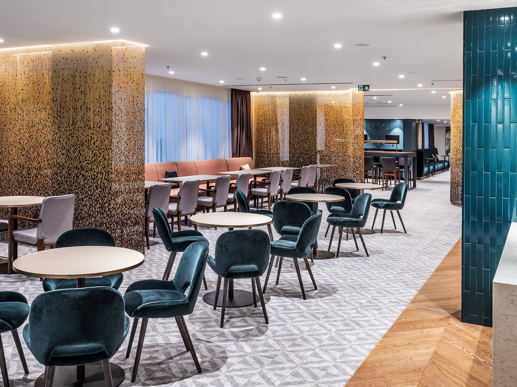 Hotel Hilton Prague, A new executive experience by Ian Bryan Architects ...