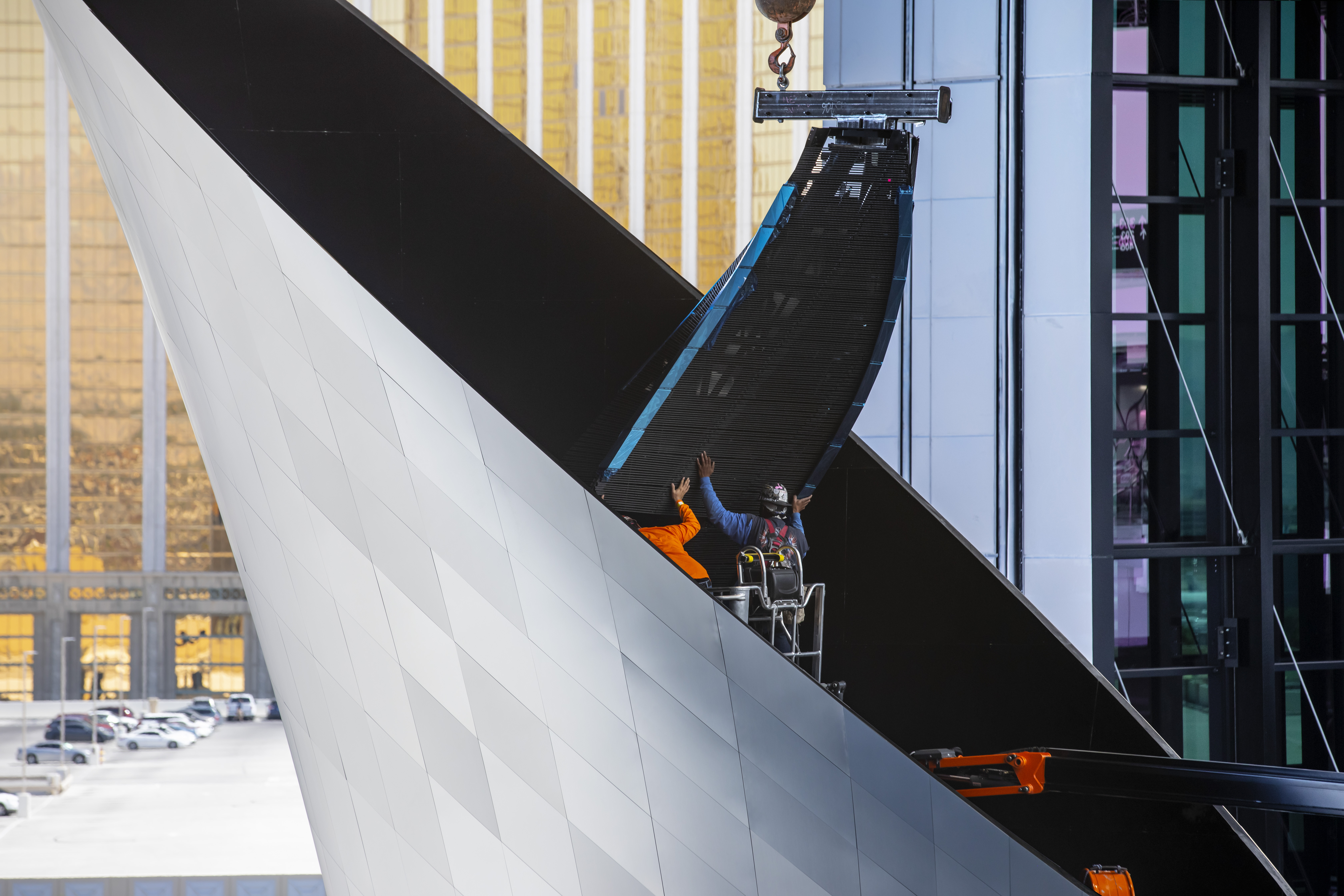 AL DAVIS MEMORIAL TORCH LED FLAME by ASTOUND - Architizer