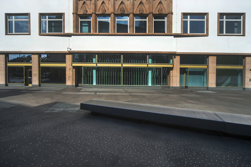 SFVV - CENTRE FOR DISPLACEMENT, EXPULSION, RECONCILIATION by ANNABAU ...