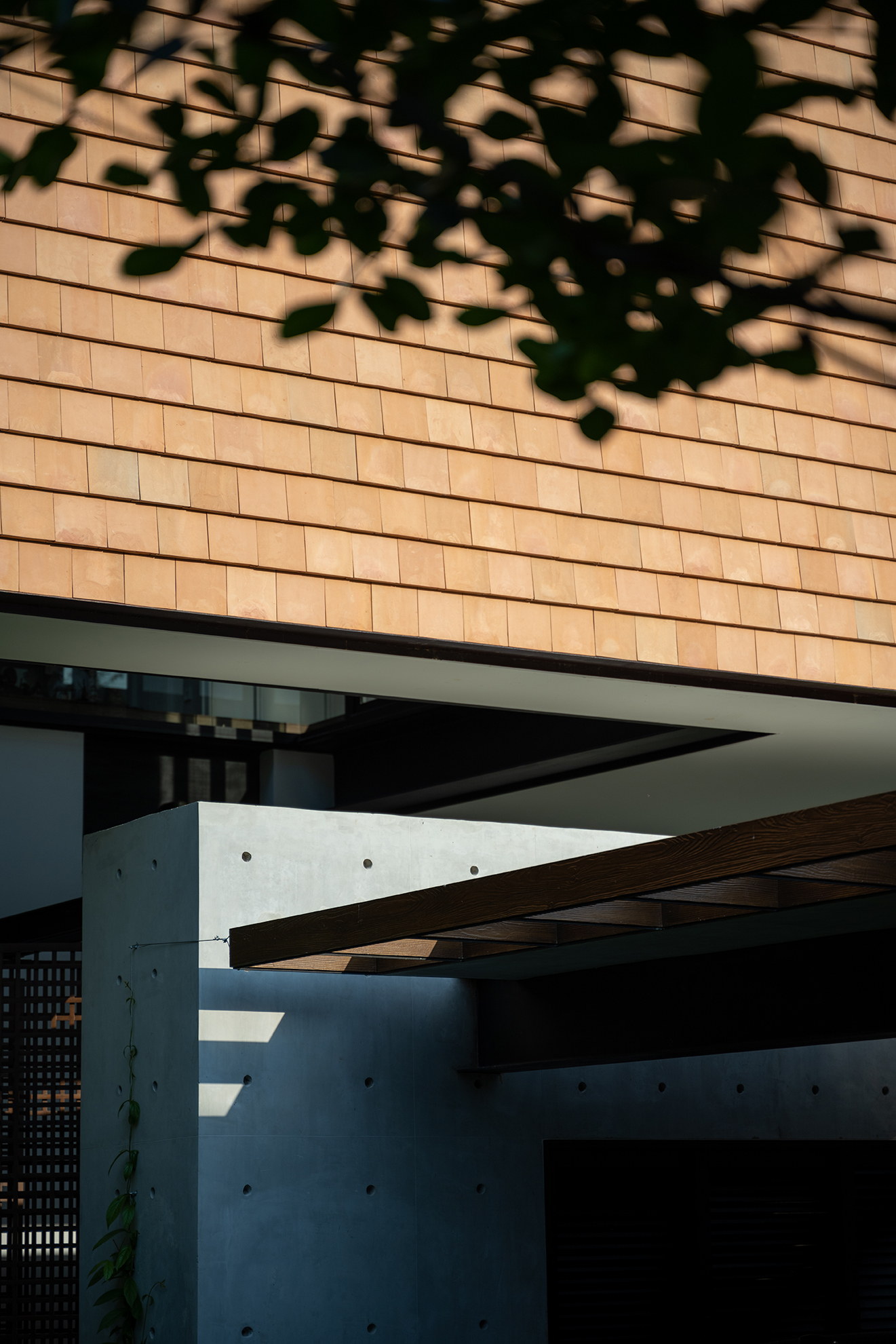 427 House by MAINCOURSE - Architizer