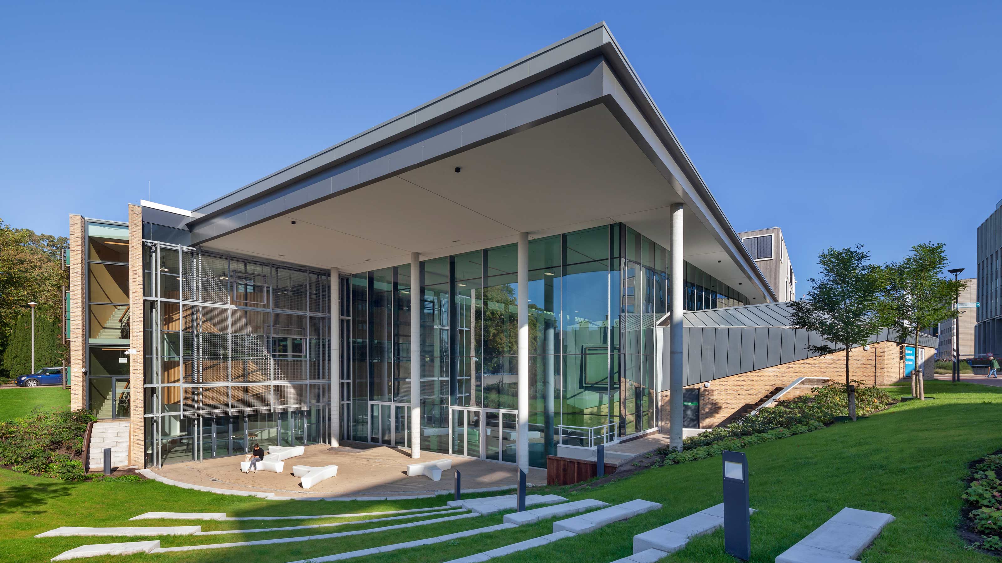 Experience Center by EGM architects - Architizer