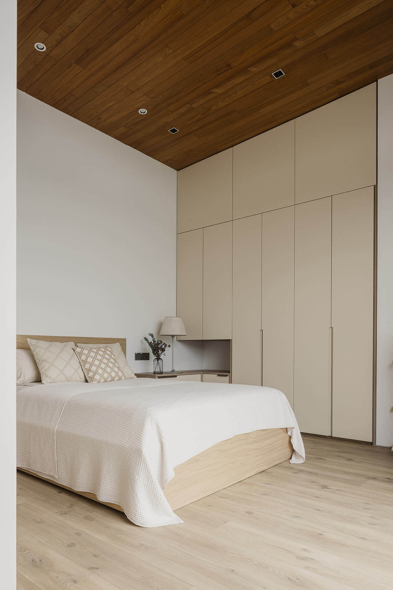 Verdant Garden House by Mark 12 Architects - Architizer