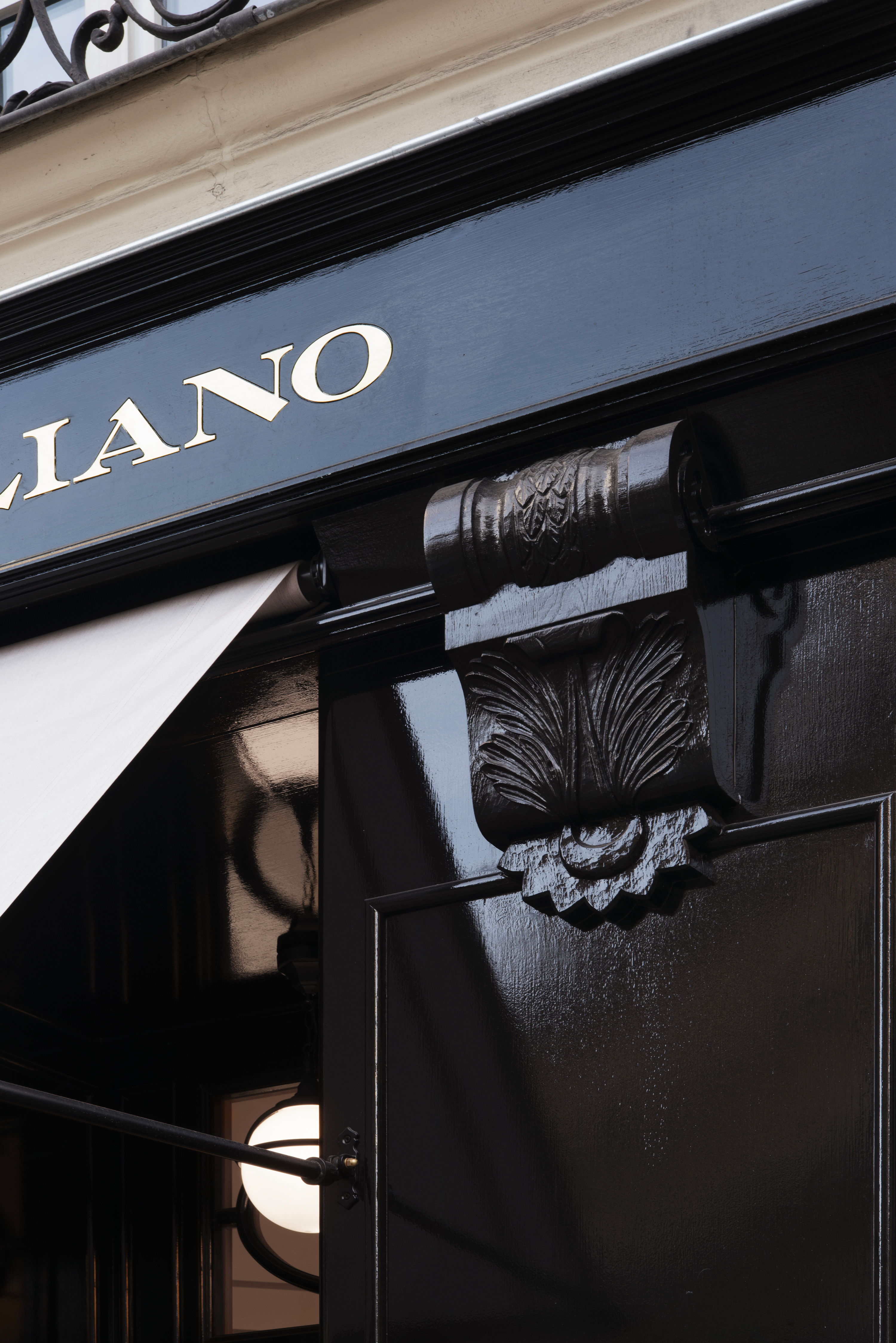 BOUTIQUE JOHN GALLIANO - LVMH by Franklin Azzi Architecture - Architizer