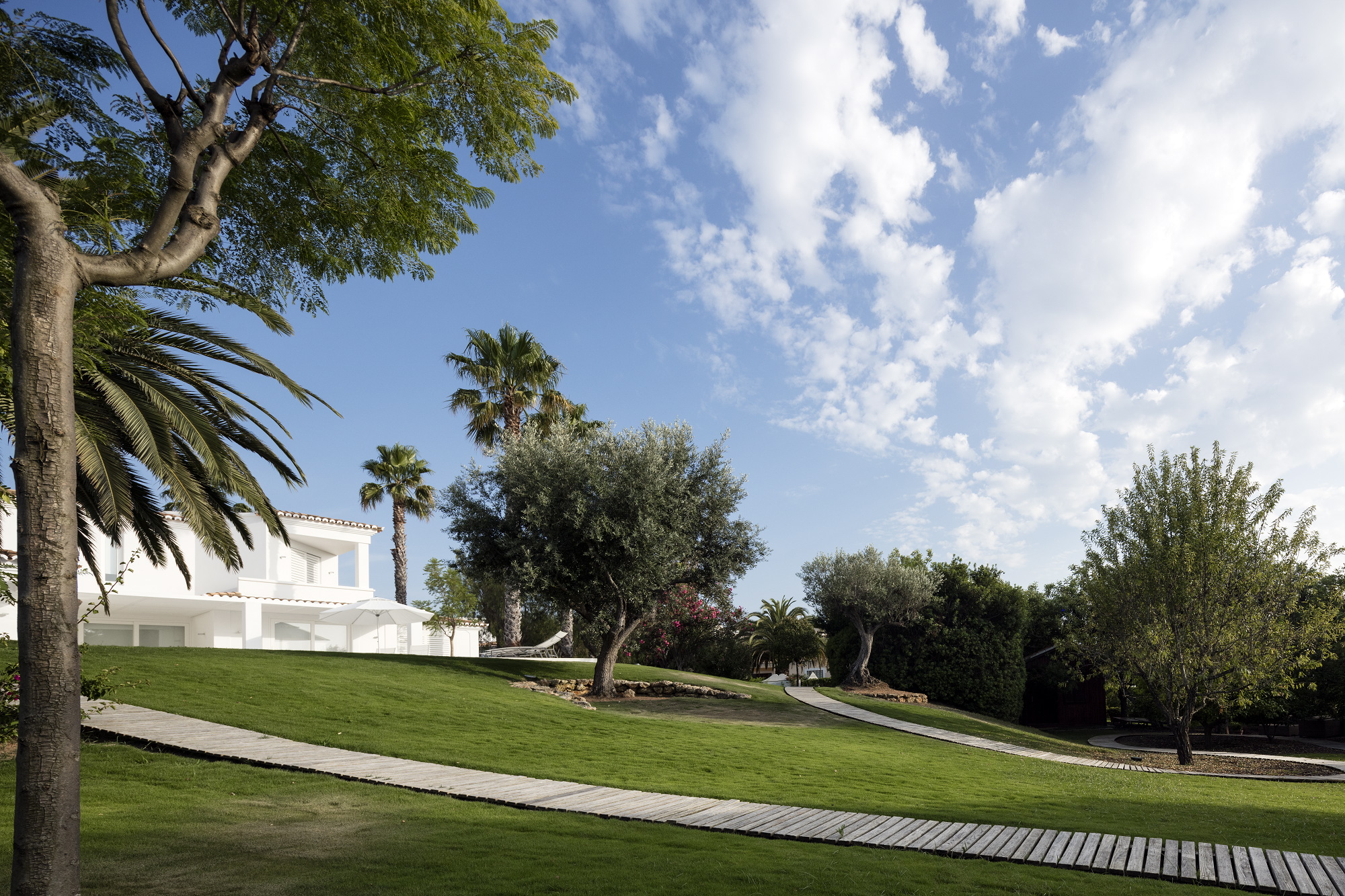 THE GARDEN OF SENSES by MARLENE ULDSCHMIDT ARCHITECTS STUDIO - Architizer