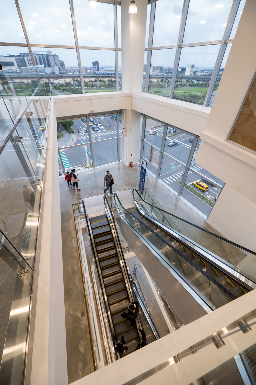 IKEA Taoyuan Store, Taiwan by TL ARCHITECTS & DL DESIGN - Architizer