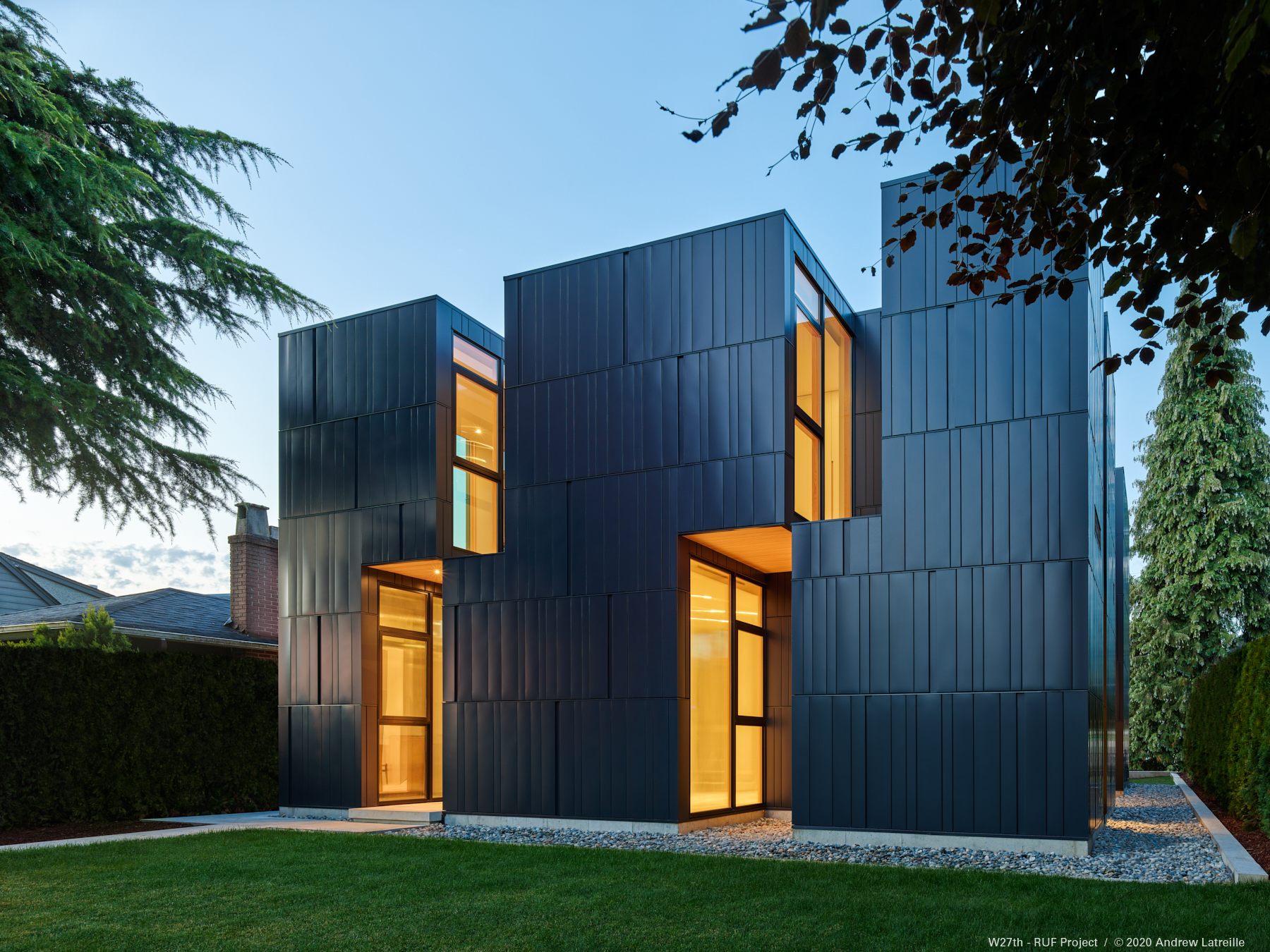 In Between House by RUFproject - Architizer