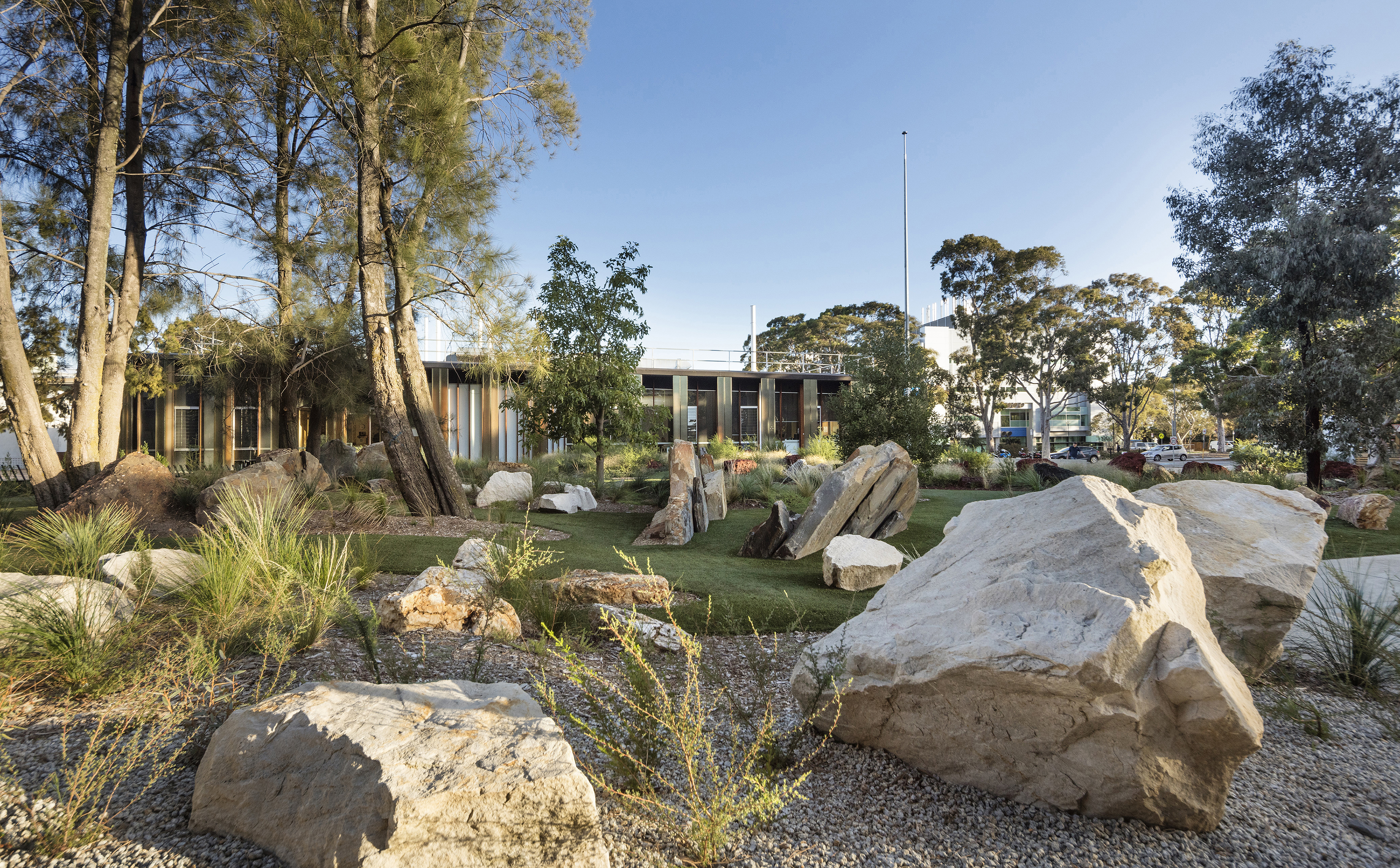 Earth Sciences Garden Monash University by Rush Wright Associates ...
