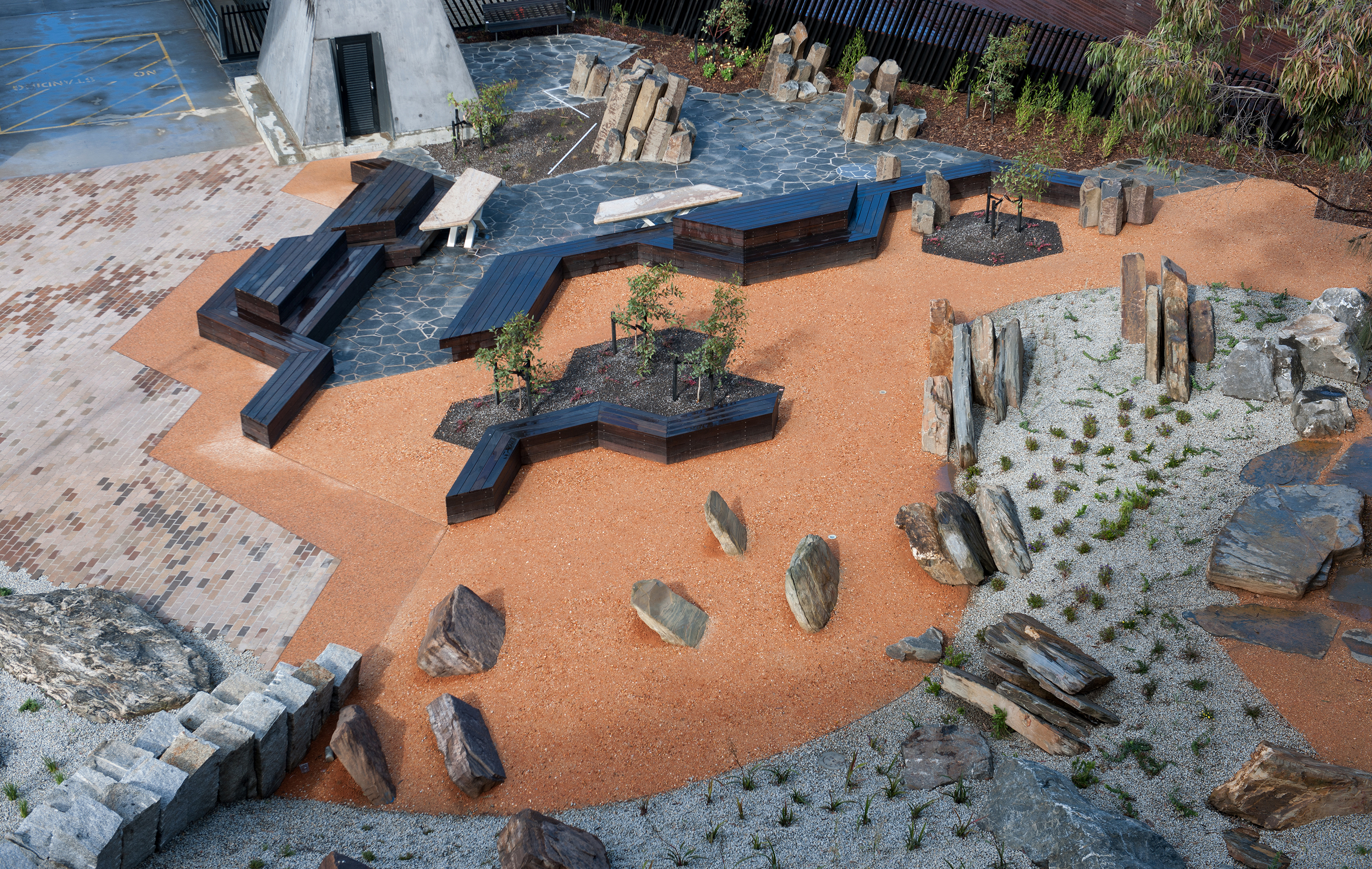 Earth Sciences Garden Monash University by Rush Wright Associates ...