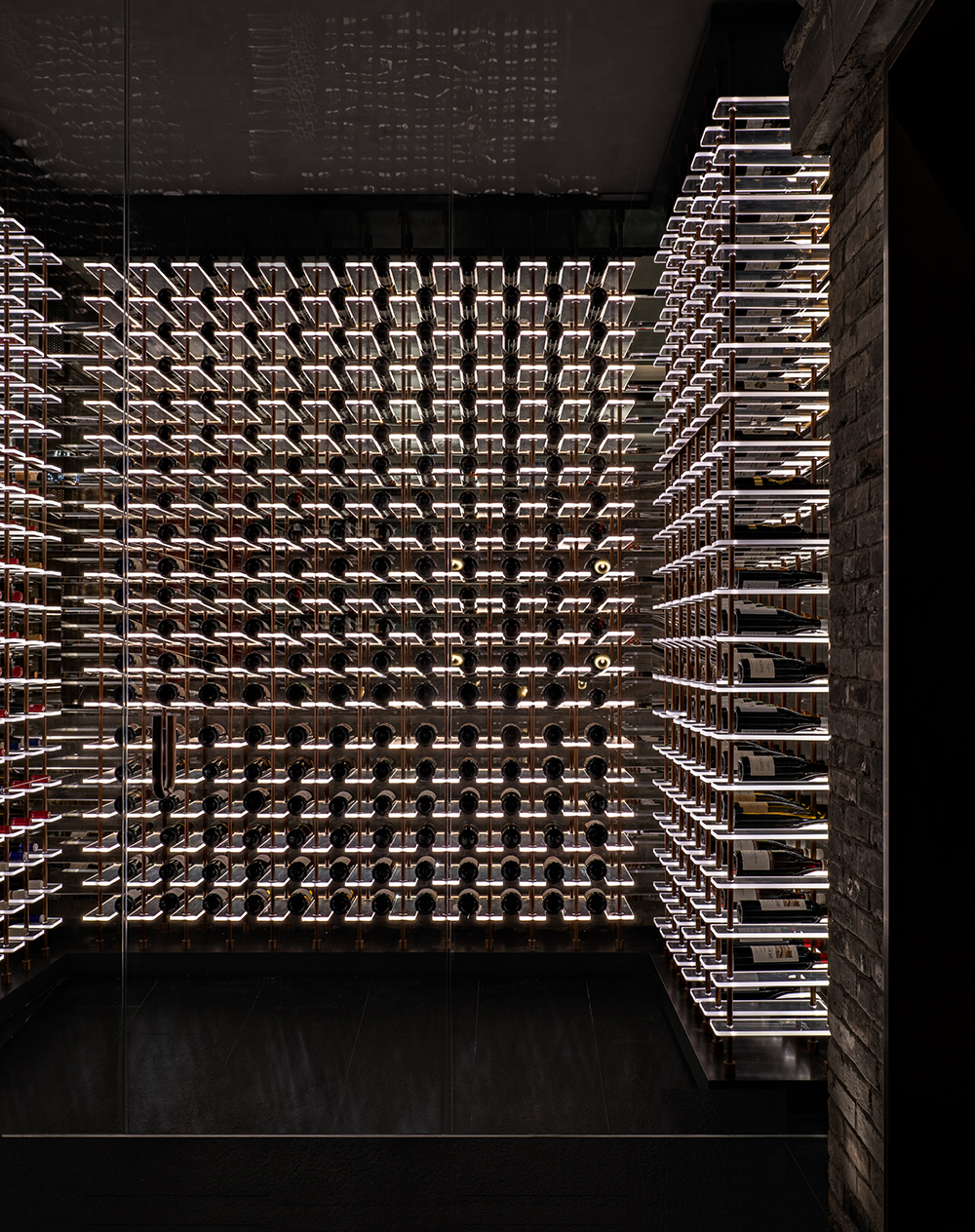 Siji Minfu Roast Duck Restaurant (Waibaidu Bridge) by Le Brand Strategy ...