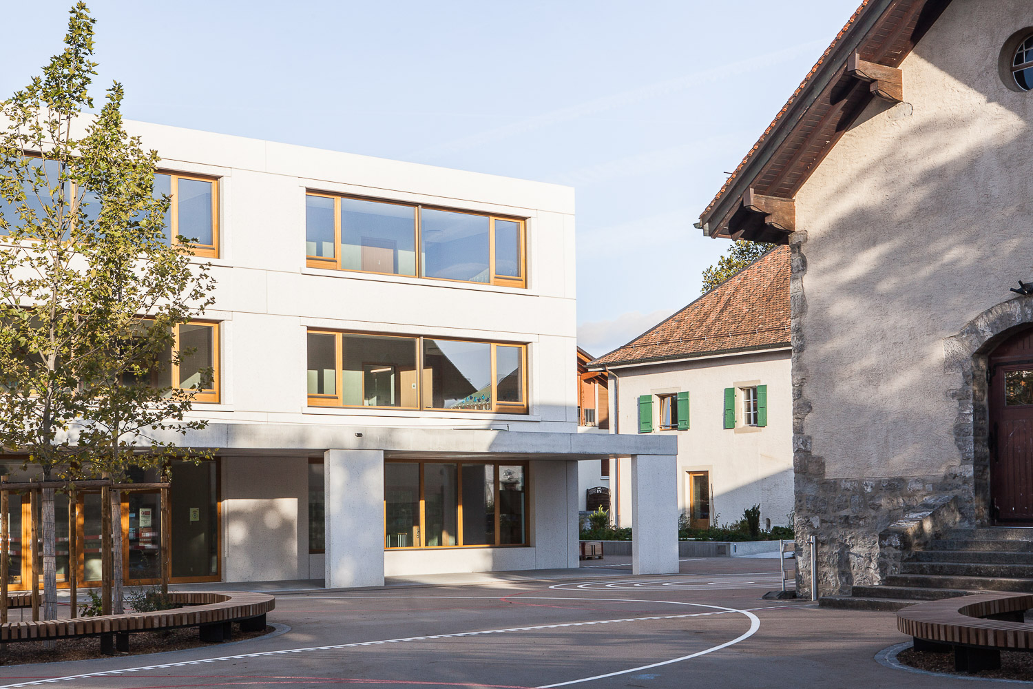 Urban innovation for new Meinier school by mue atelier d'architecture ...