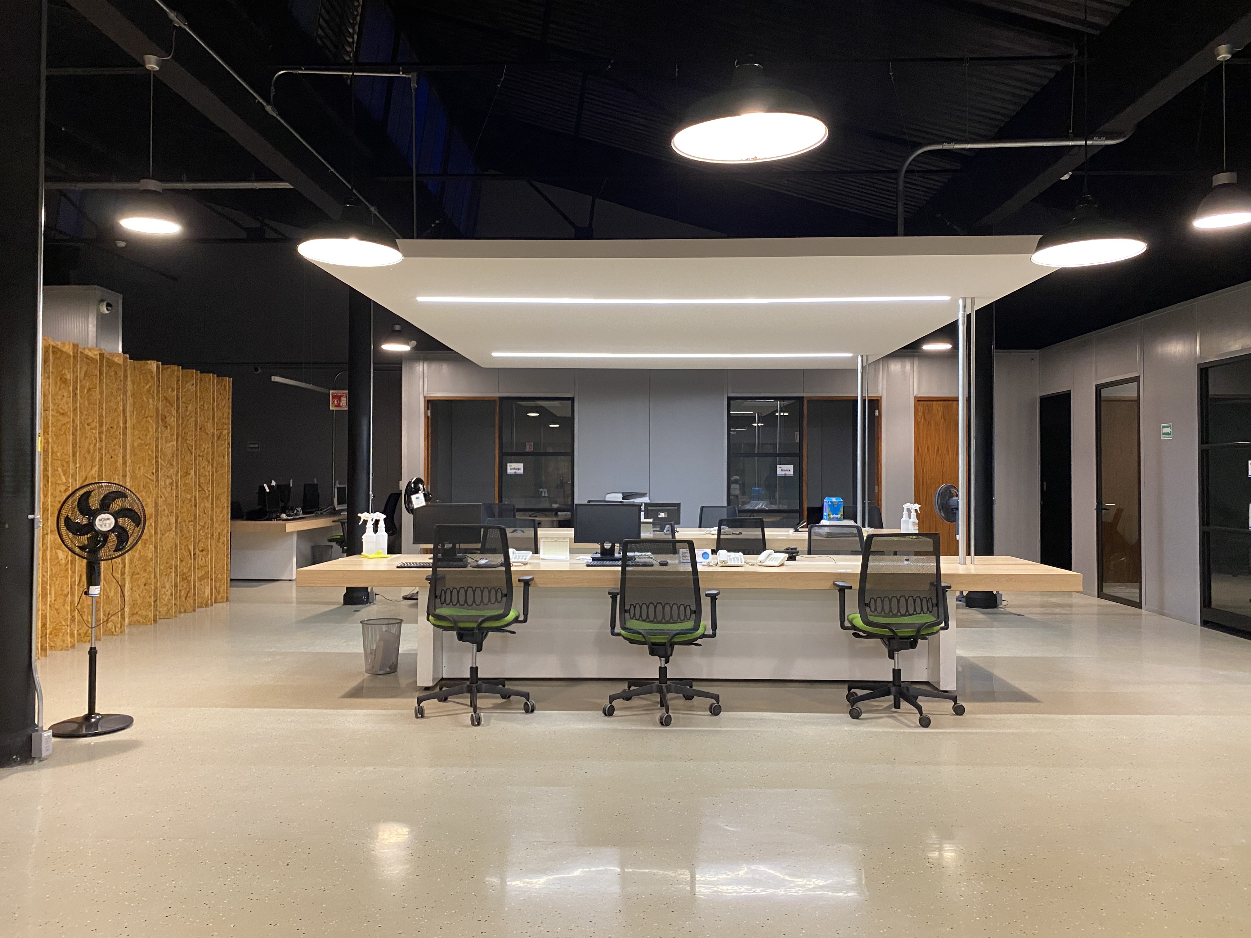 Oficinas Leonali by Dionne Arquitectos - Architizer