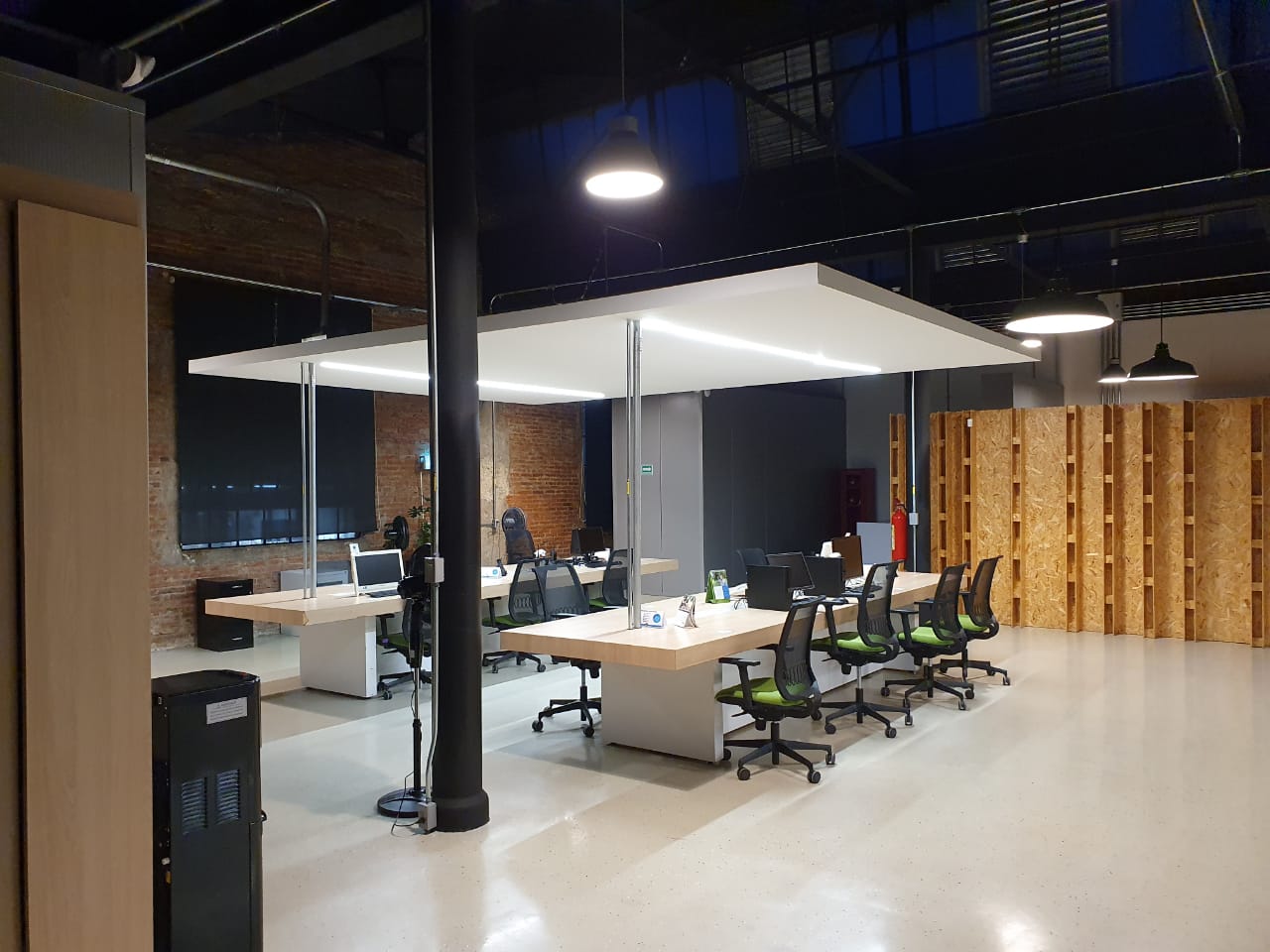 Oficinas Leonali by Dionne Arquitectos - Architizer