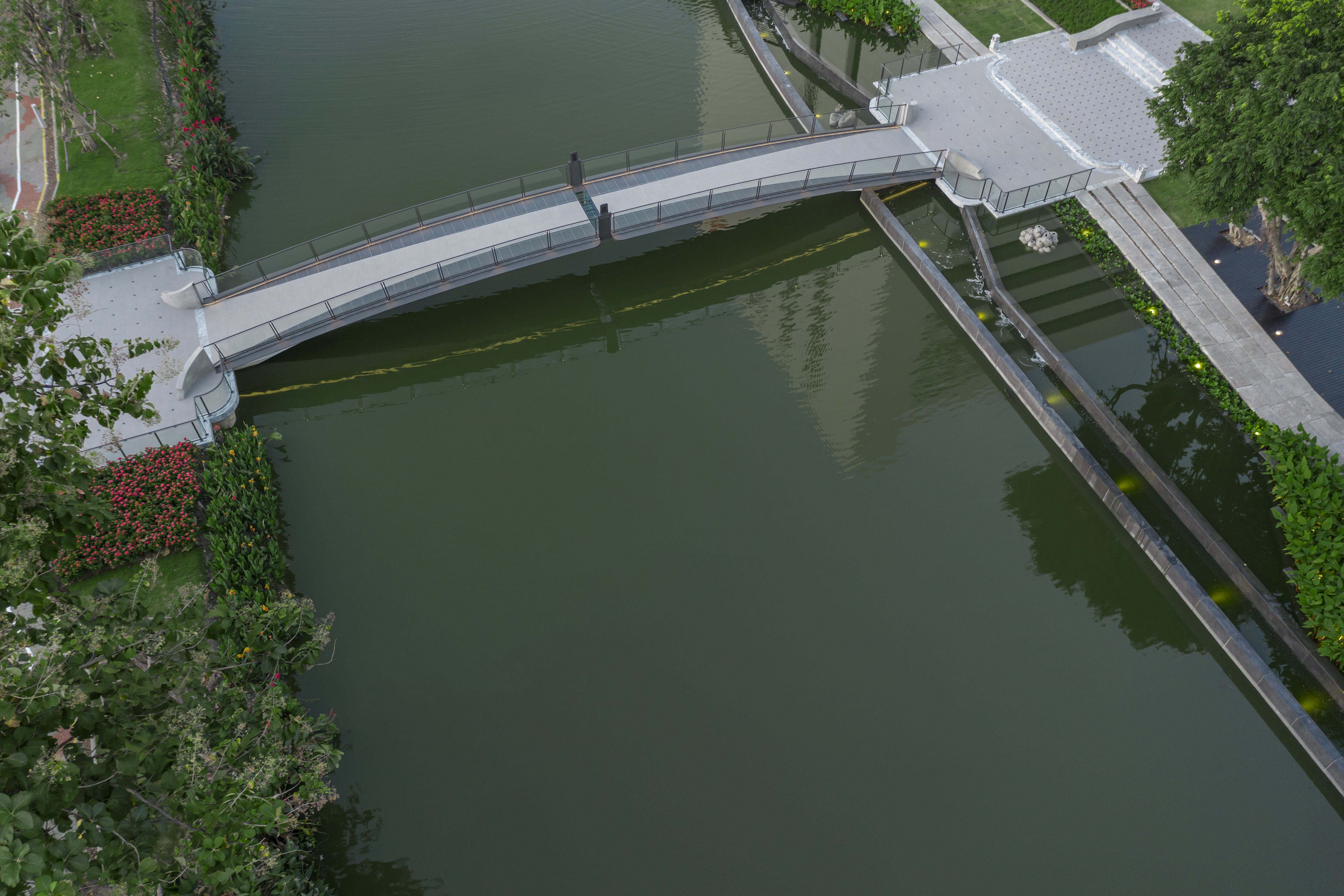 SCG-CPAC Ultra-High by CPAC BIM - Architizer