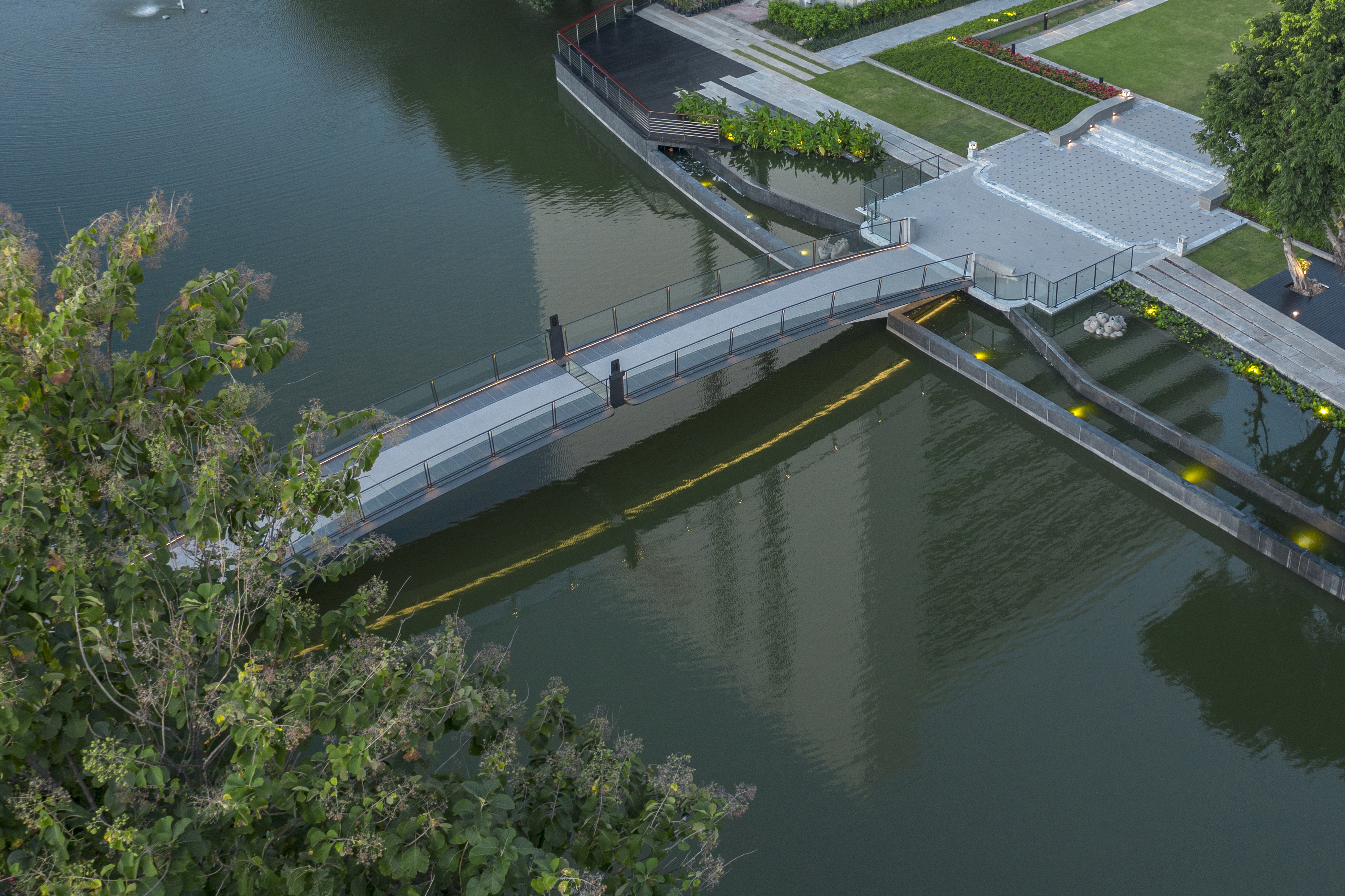 SCG-CPAC Ultra-High by CPAC BIM - Architizer