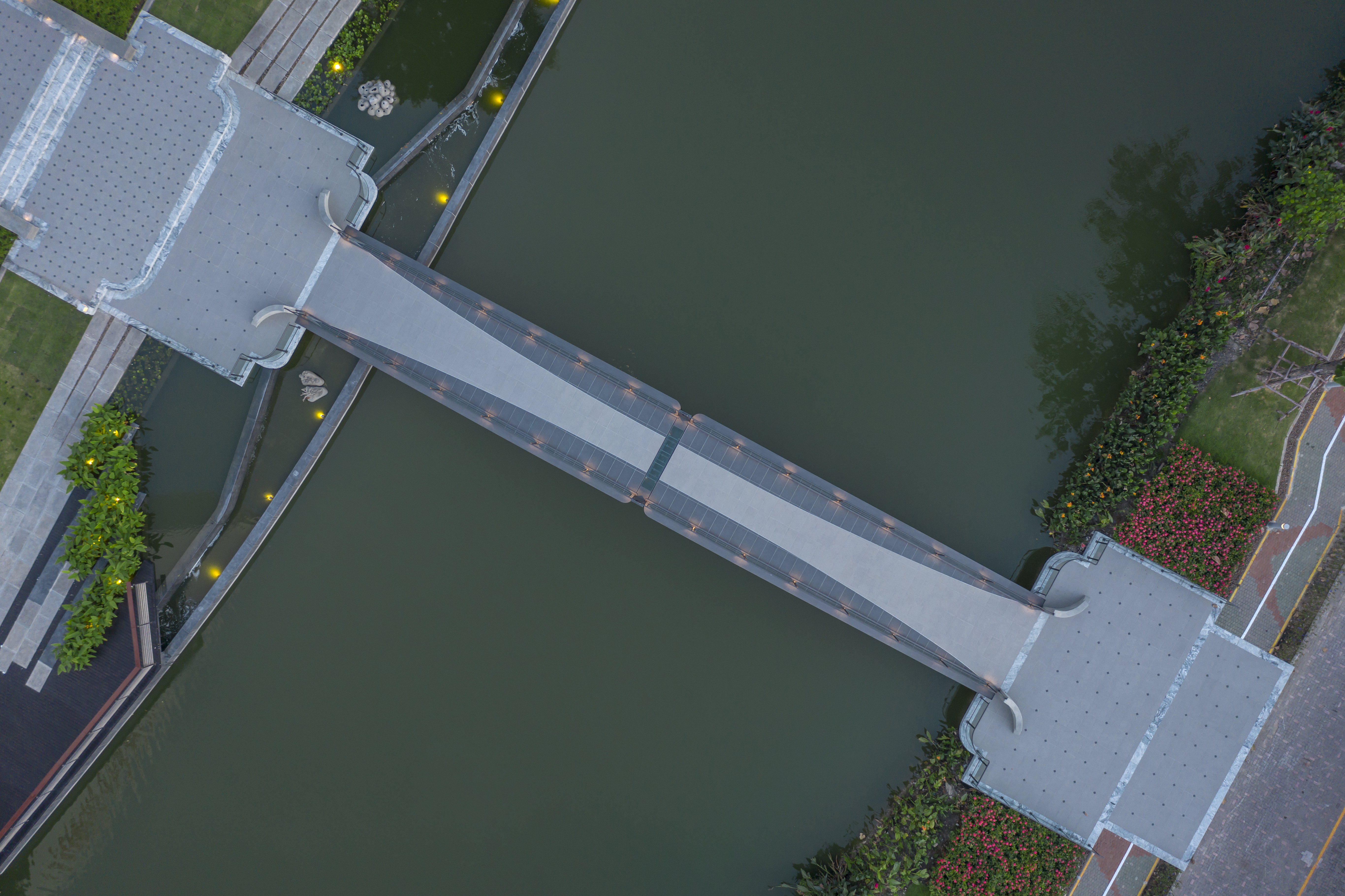 SCG-CPAC Ultra-High by CPAC BIM - Architizer