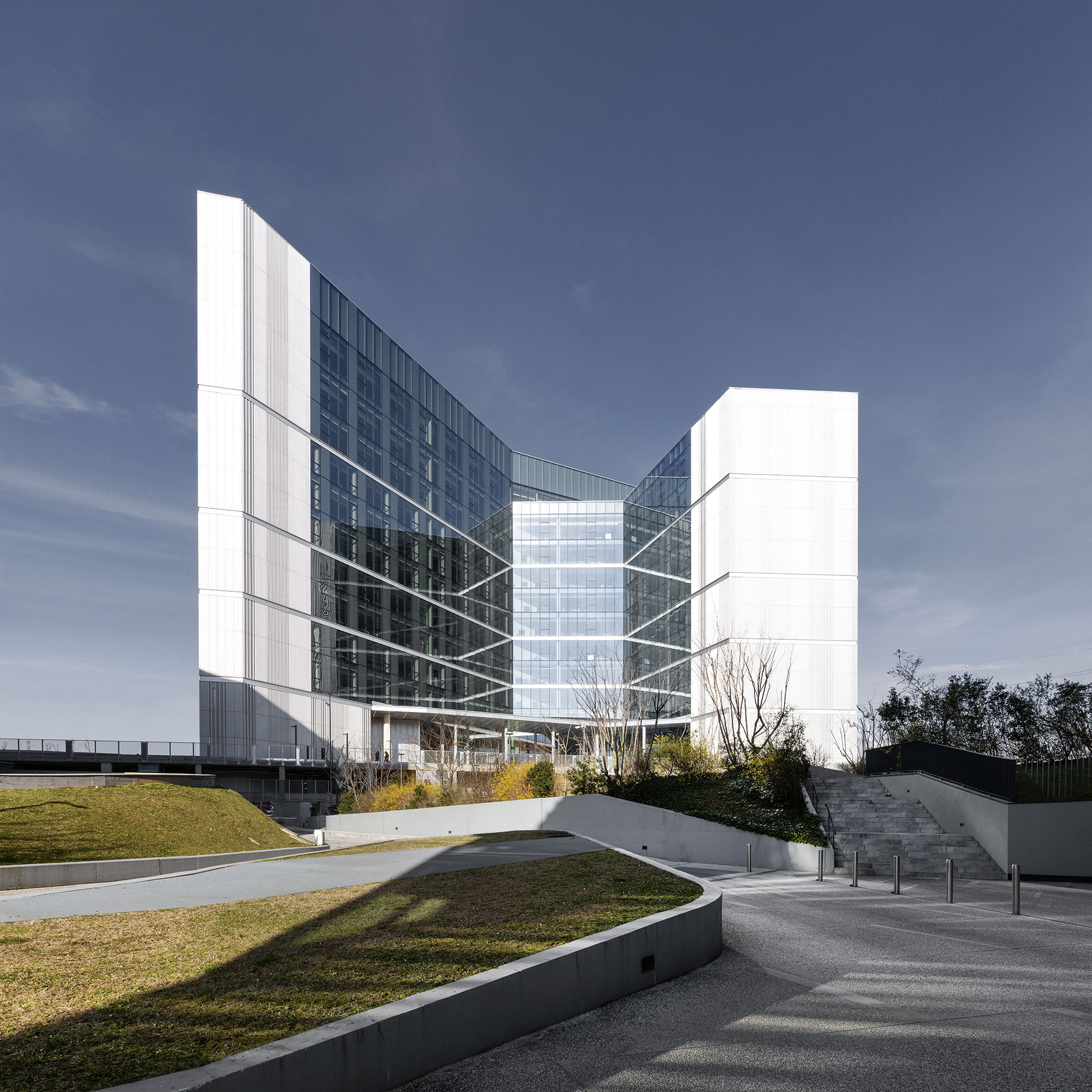 Idea 3514410: Accenture People Hub by Park Associati in Assago, Italy ...