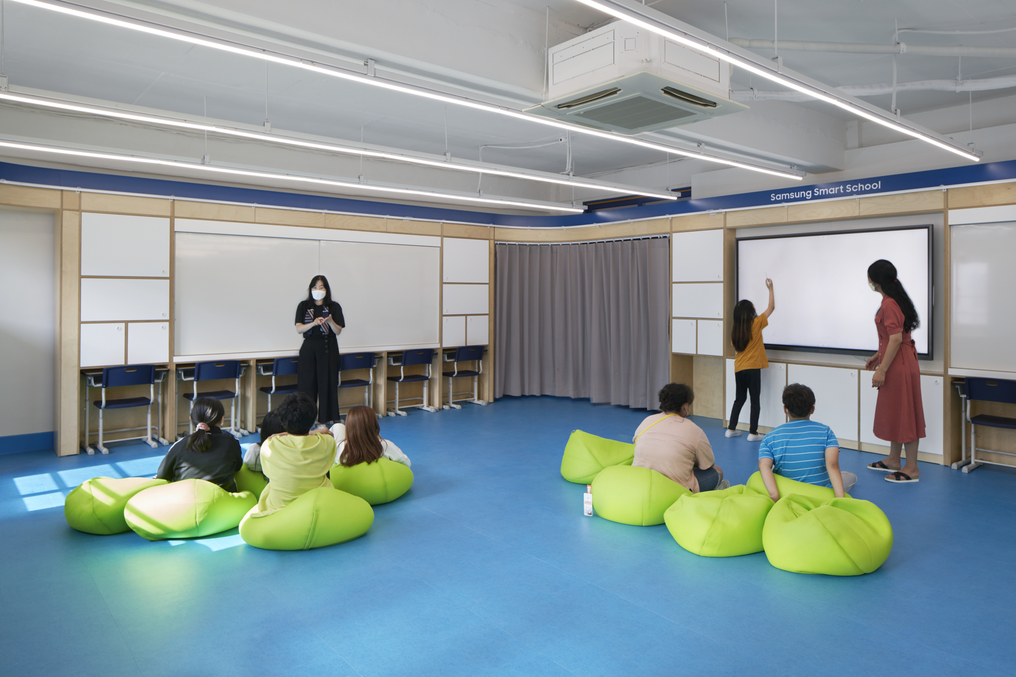 Samsung Smart School 2.0 by PRAUD - Architizer